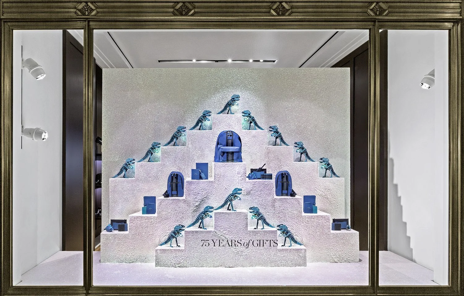 VM + Window Display — Maday Martinez