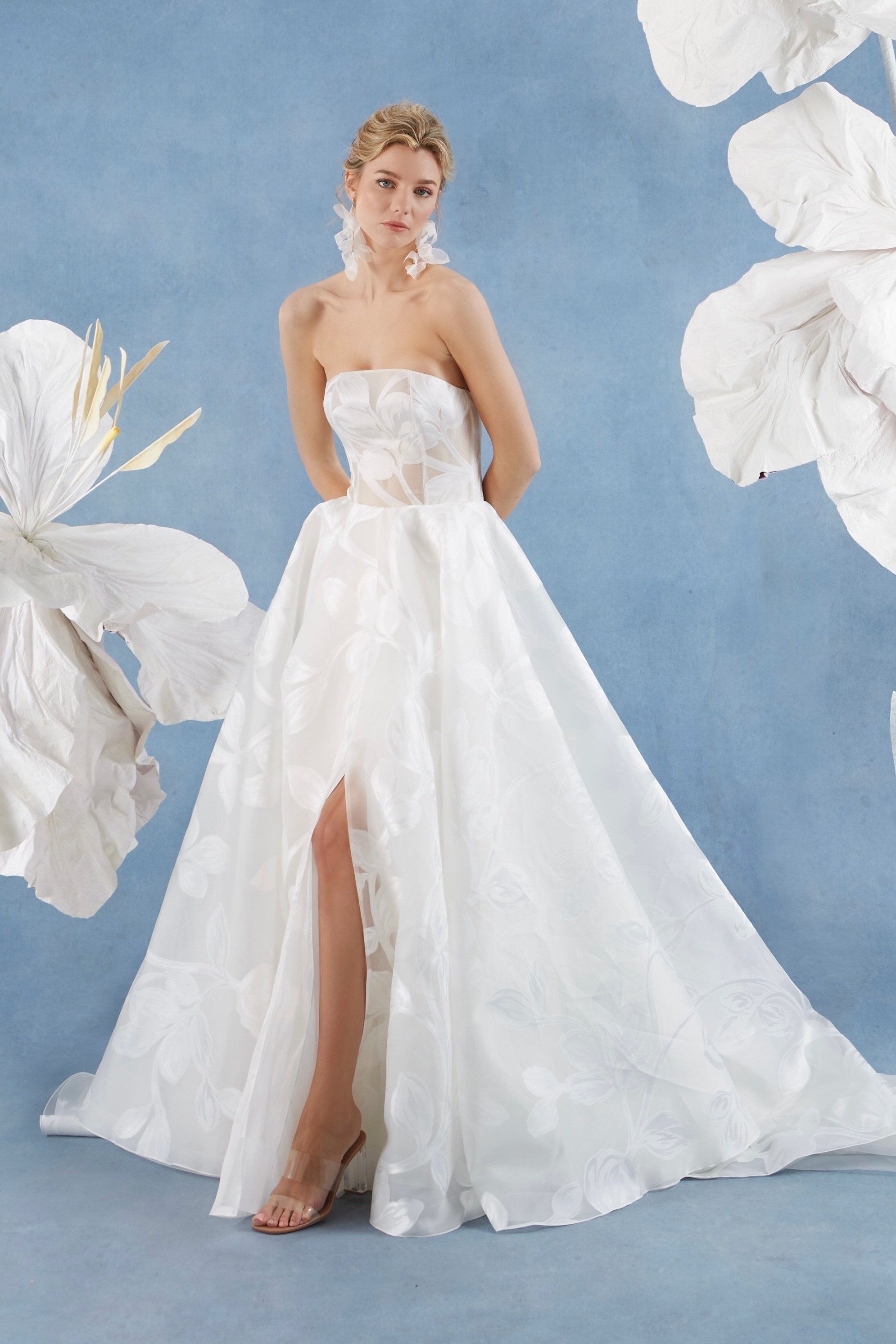 Savin Prive SS 2024 — House of Savin