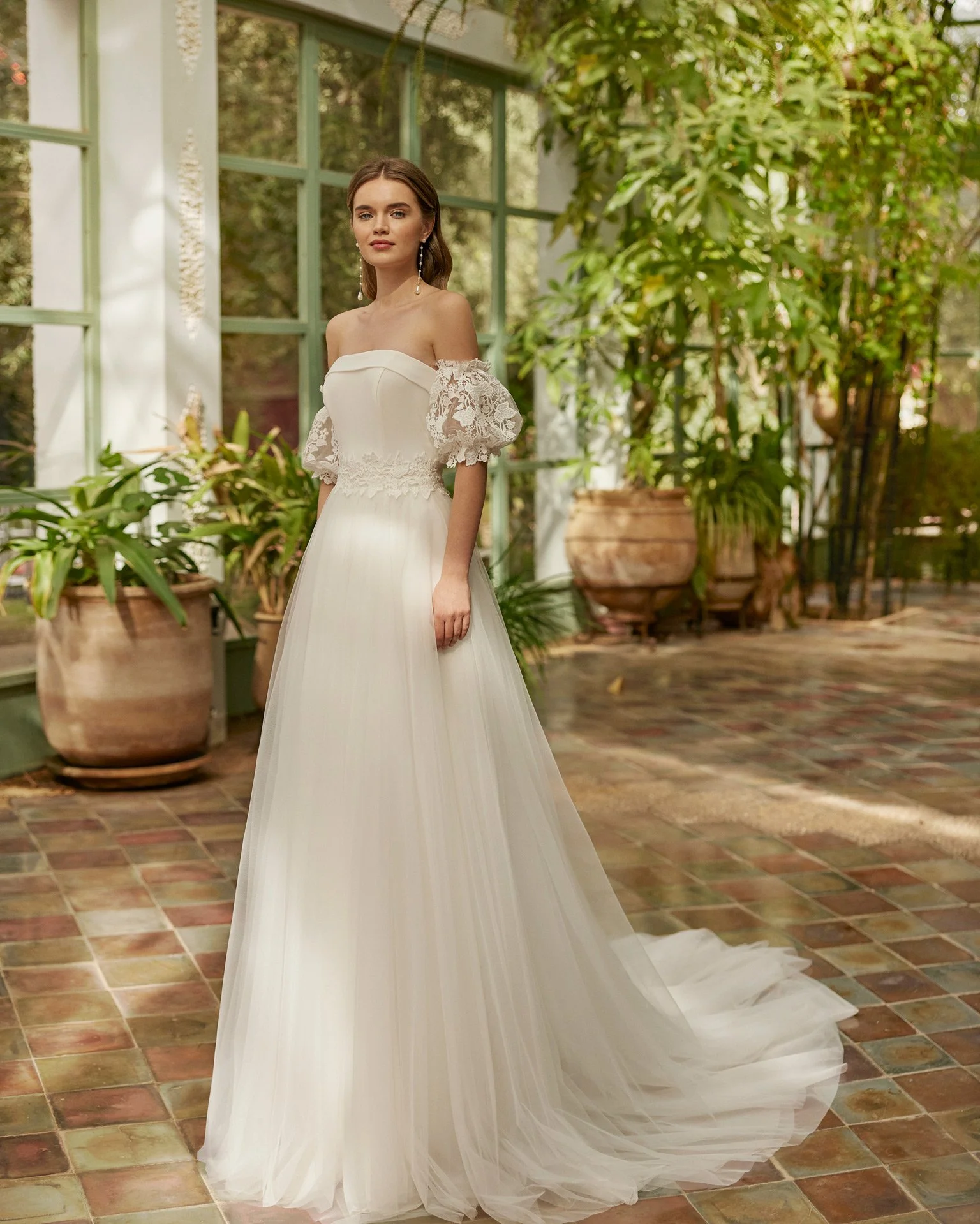 MALIA — AMOUR GLAMOUR