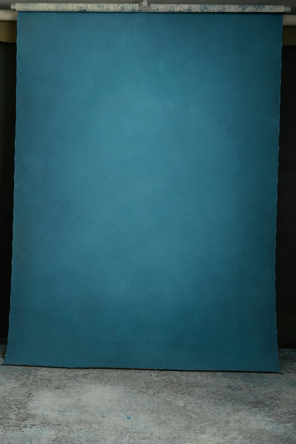 Medium texture hand painted canvas backdrop for photographers in Olive ...