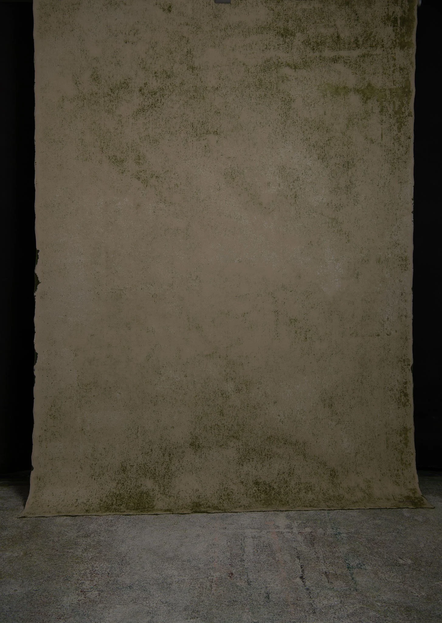 Aluminium tube for backdrops, can be used with backdrops systems — Hand ...