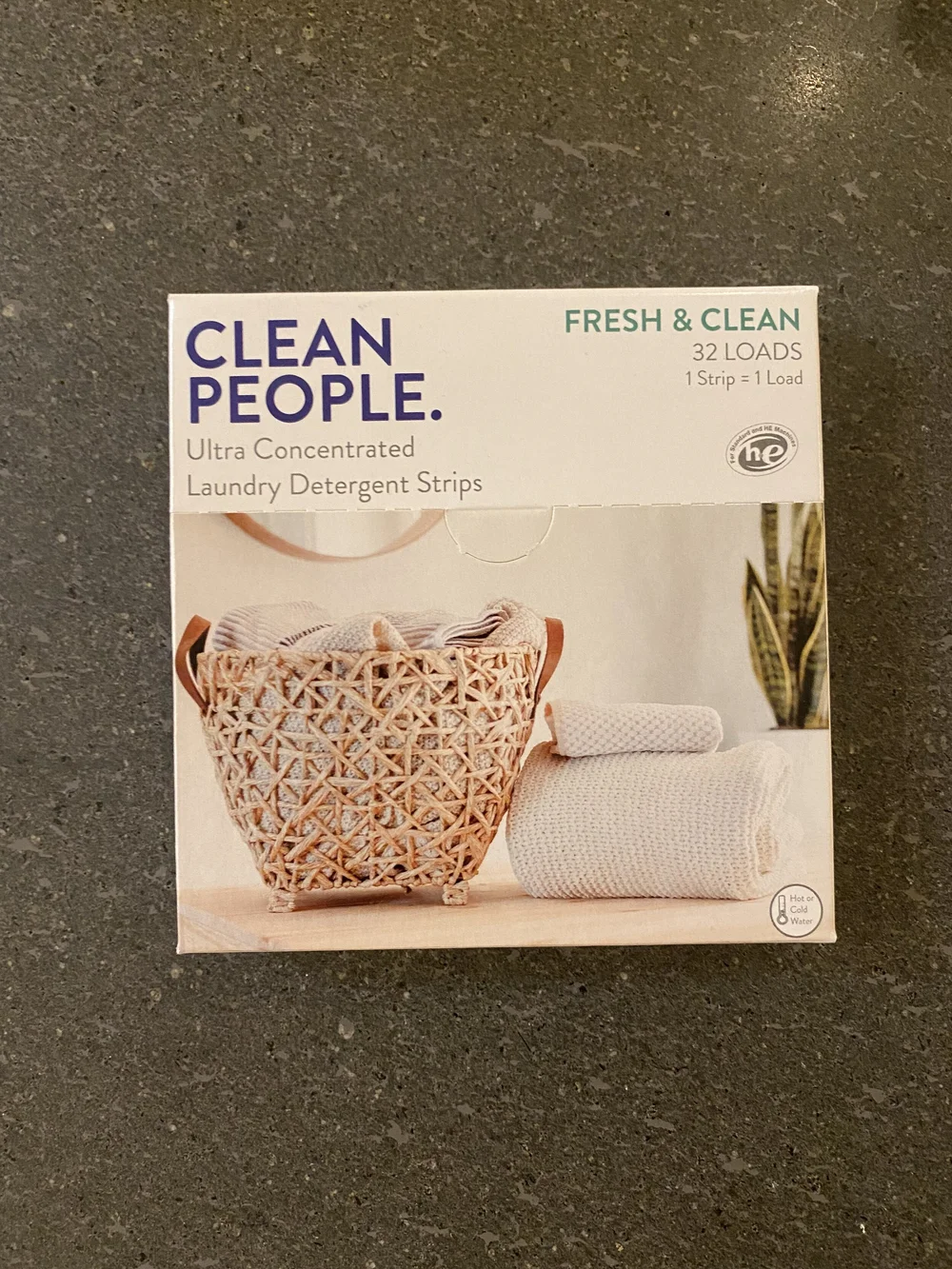 We tried Clean People laundry detergent strips for a few weeks, here's ...