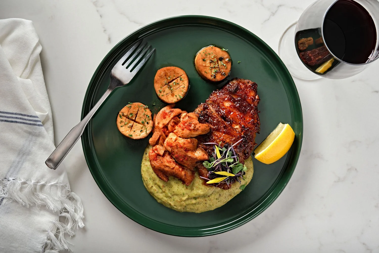The Kitchen by Cooking with Que