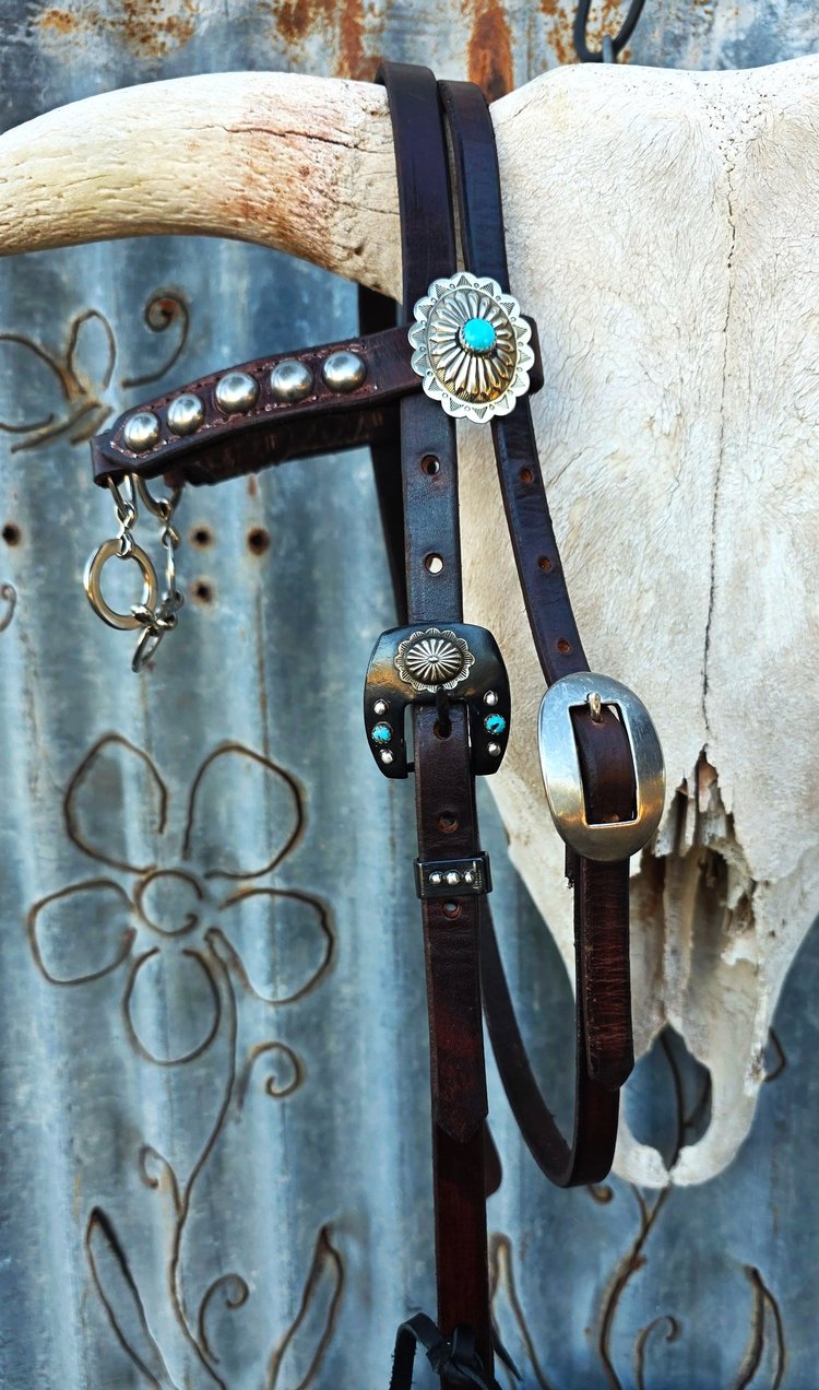 Headstalls | Shop Durable Custom Headstalls — Circle M Custom Hides