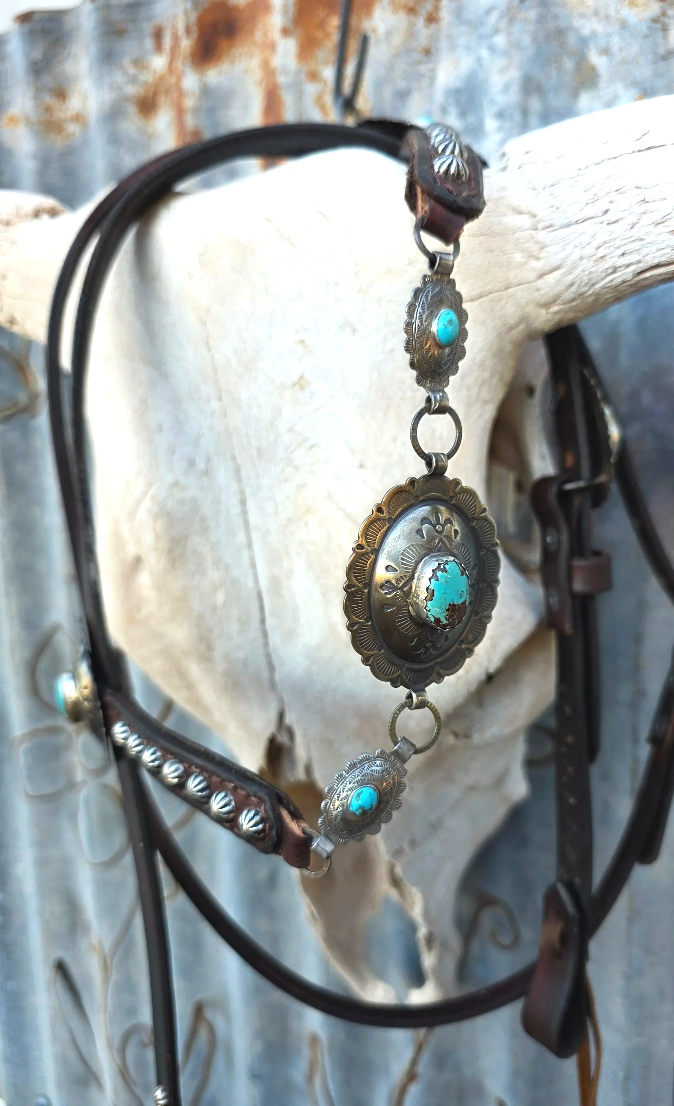 Headstalls | Shop Durable Custom Headstalls — Circle M Custom Hides