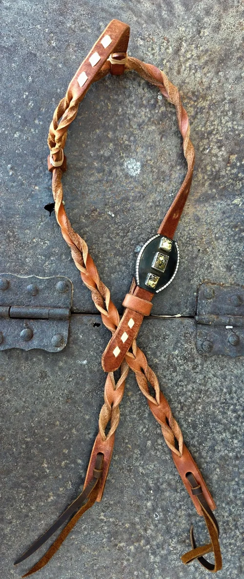 Headstalls | Shop Durable Custom Headstalls — Circle M Custom Hides