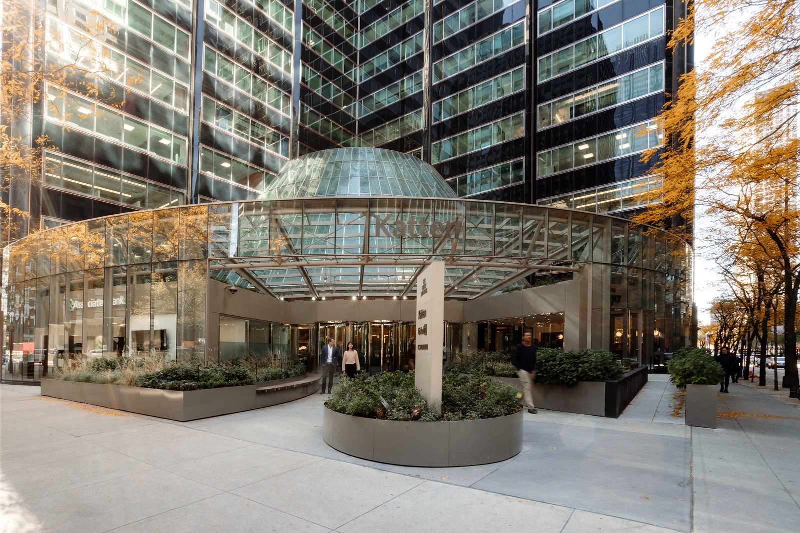 525 West Monroe — MdeAS Architects