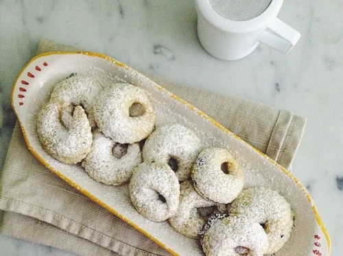 Celli Ripieni {Jam-Filled Cookies} — Domenica Cooks