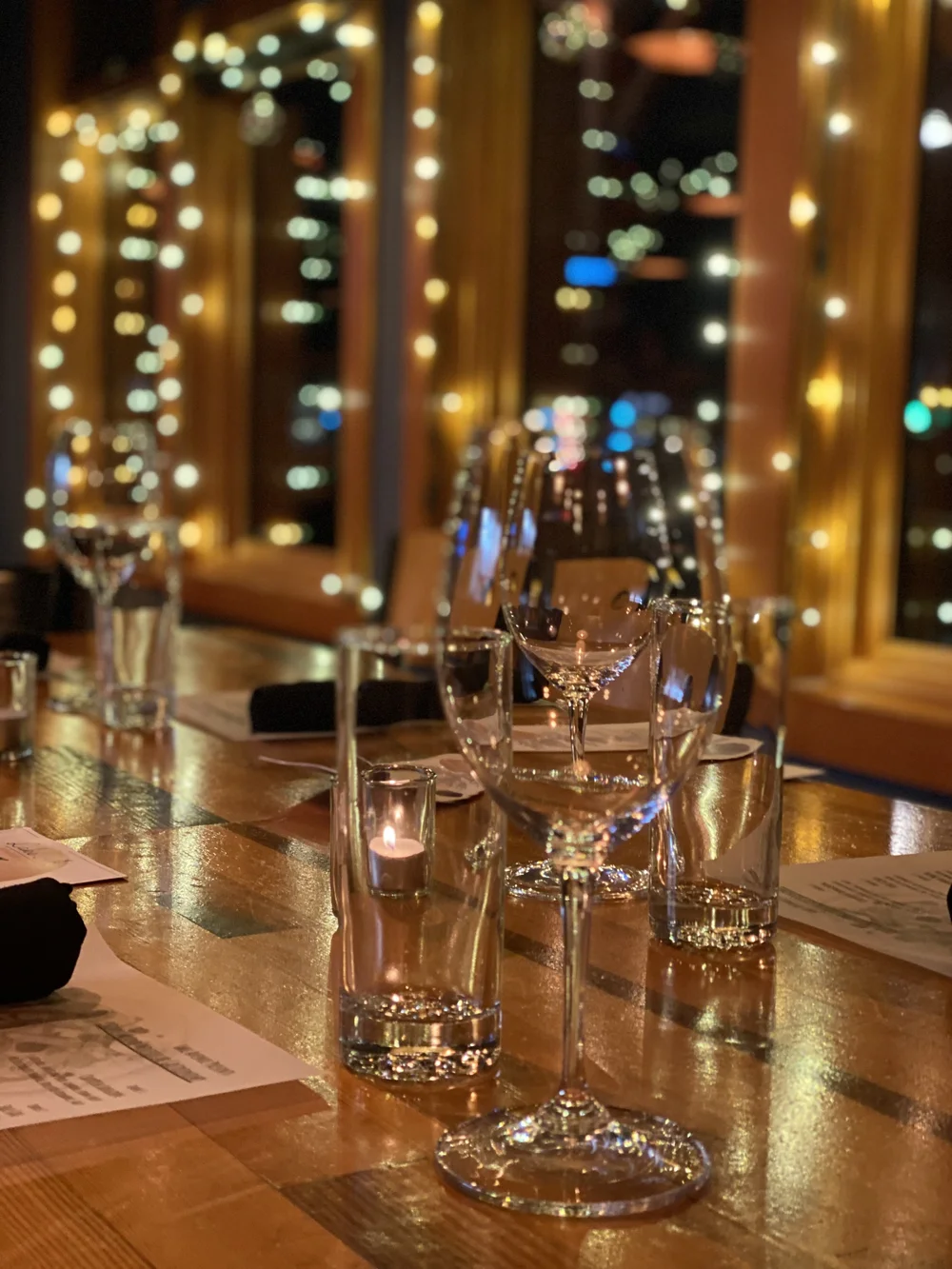 Lake Avenue Restaurant | Restaurant & Bar