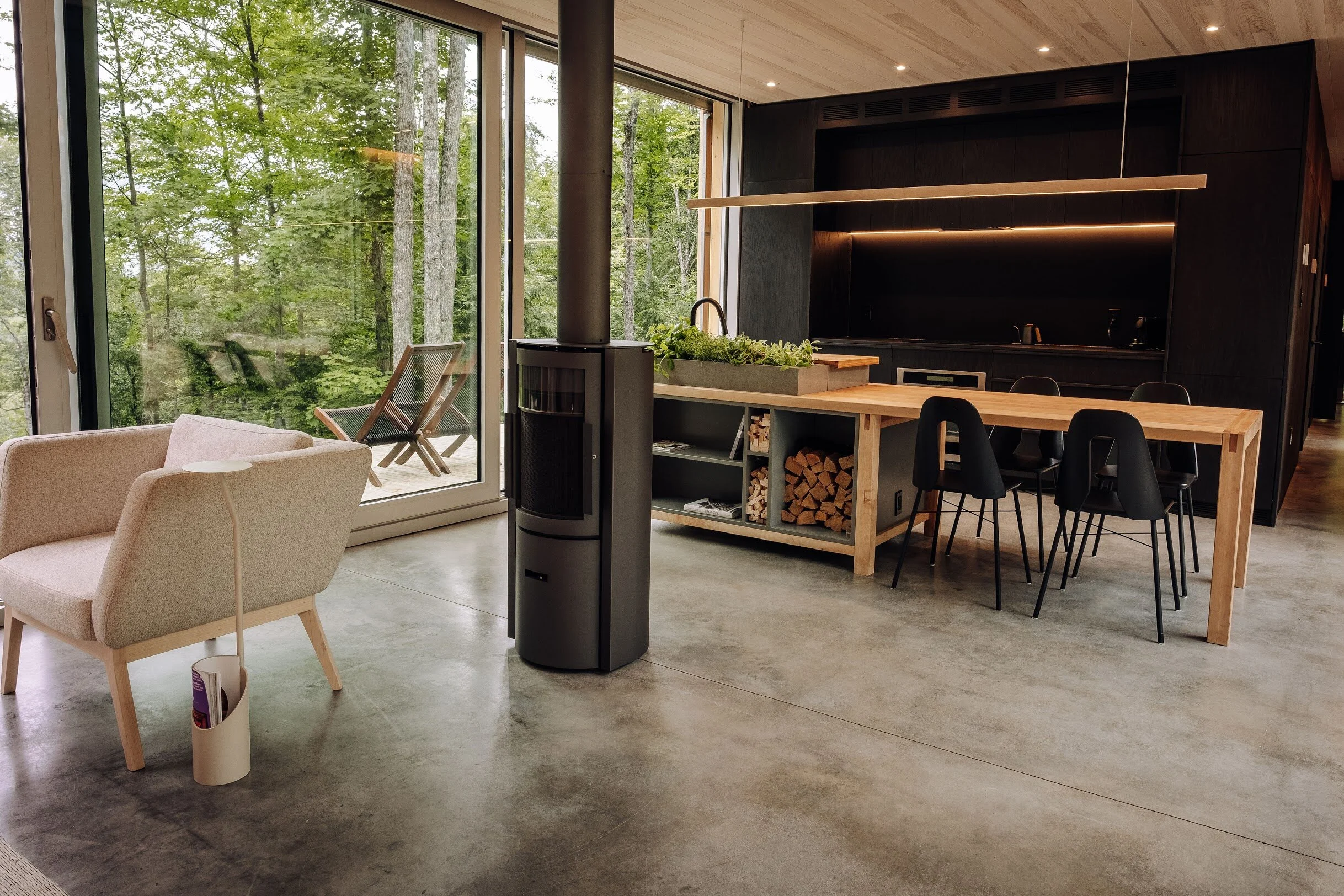 hinterhouse — hinter