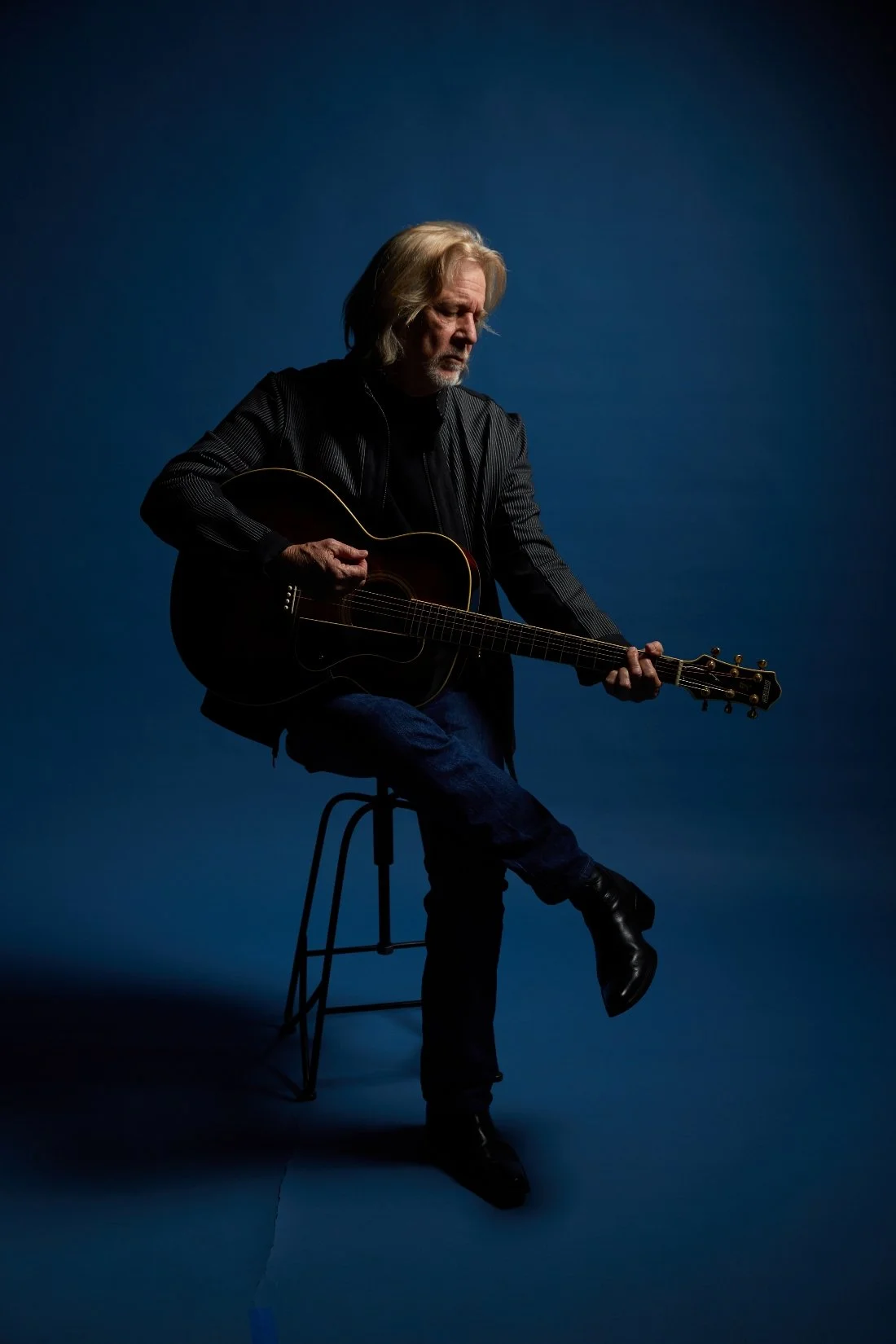 JD Hinton Triumphs with “Five Smooth Stones” for the Soul — Rival Magazine