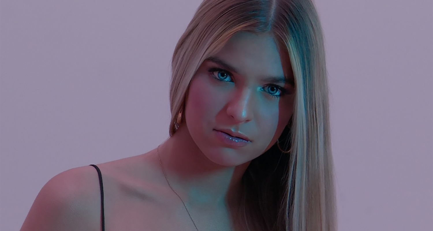 Naomi Jane Explores Love Bondings Through “Never Let Go” — Rival Magazine