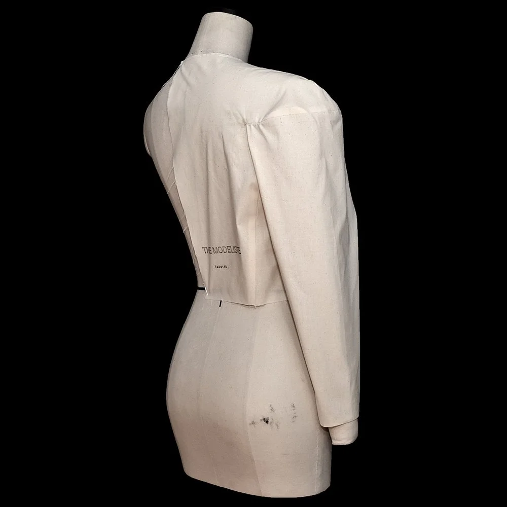 FASHION DESIGN PATTERN CUTTING ARCHIVE