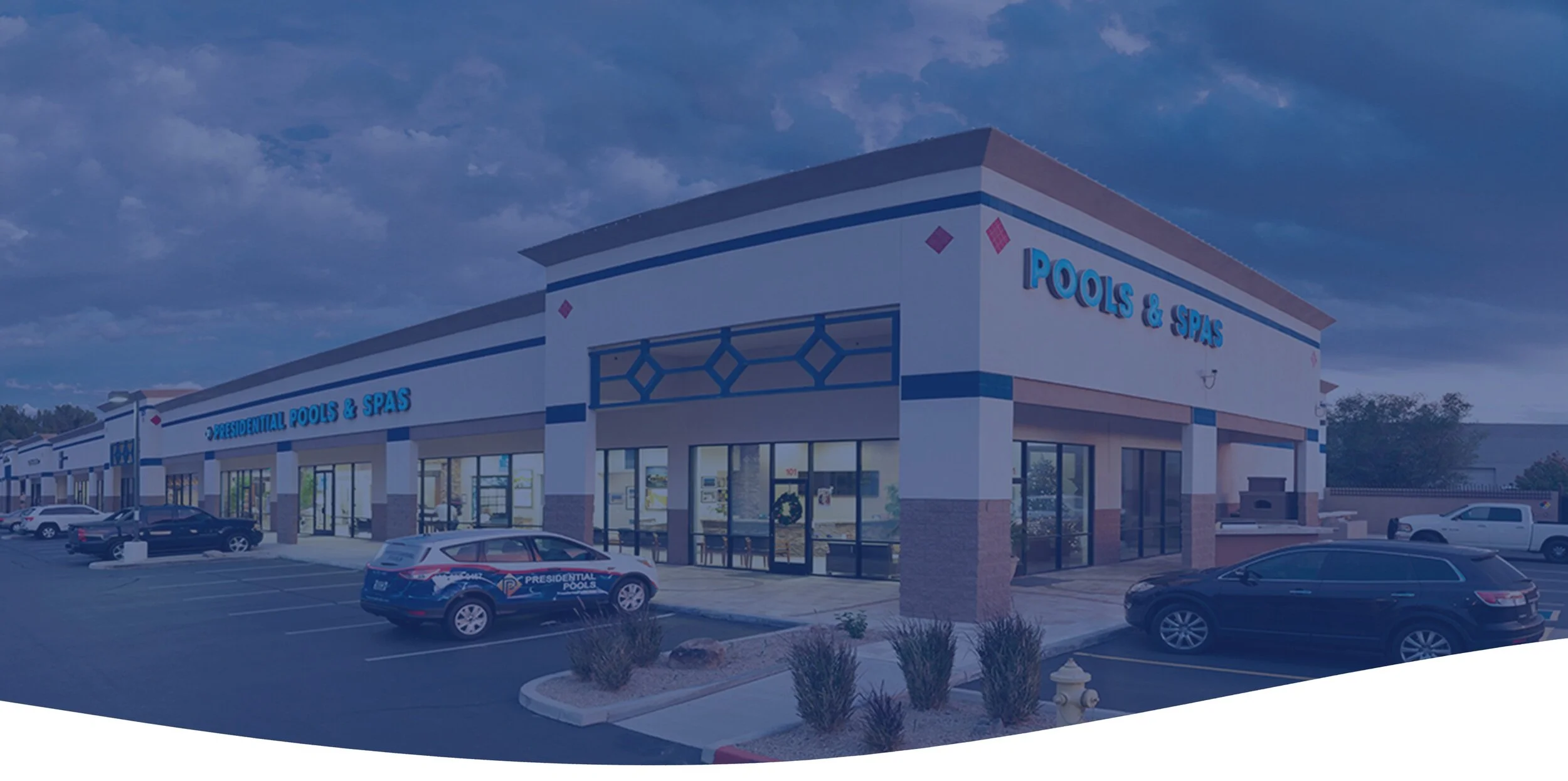 Phoenix and Gilbert Pool Builder — Presidential Pools & Spas