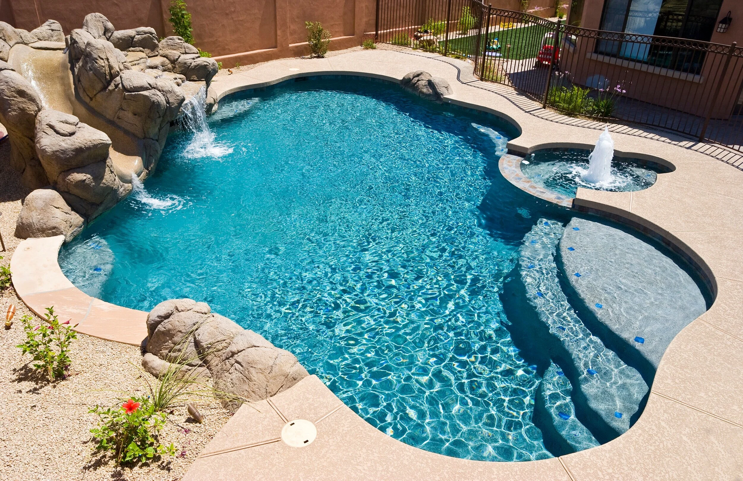Presidential Pools, Spas & Patio - #1 Pool Builder In Phoenix and Tucson