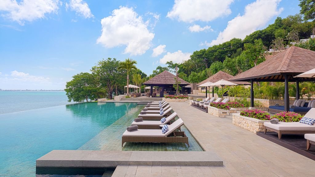 The Raffles Bali, a review - By Eva Piskadlo — By Eva Piskadlo
