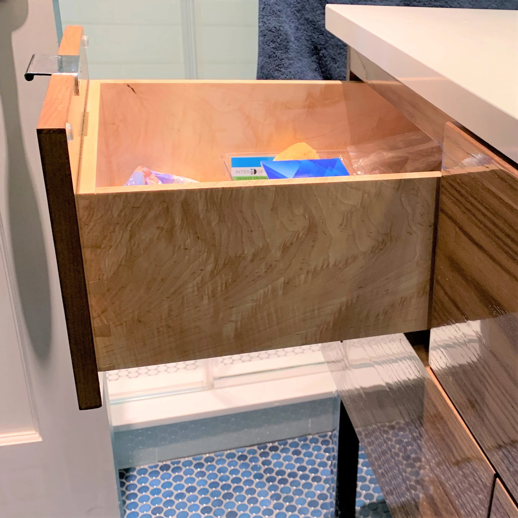 Edgewood Studio - Fine Home Furnishings and Housewares