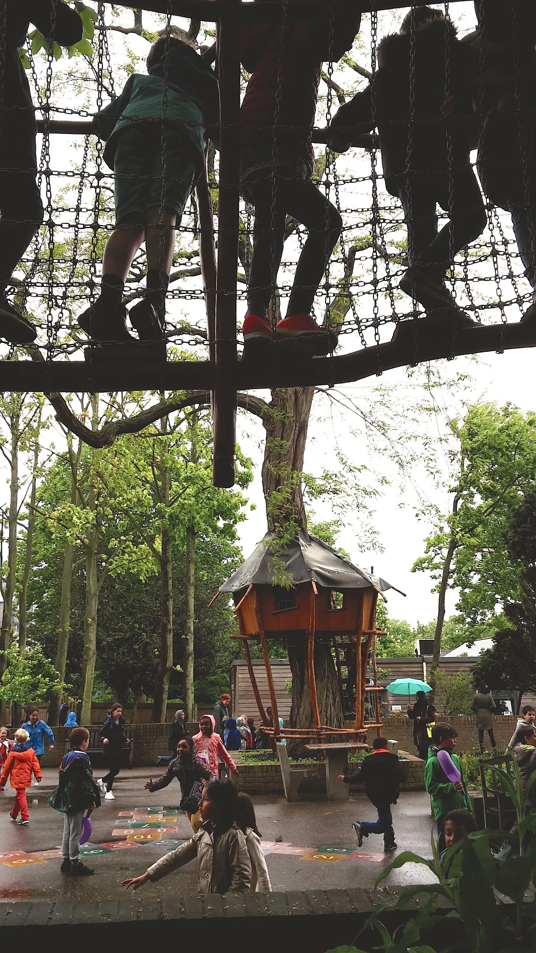 LONDON PLAY DESIGN