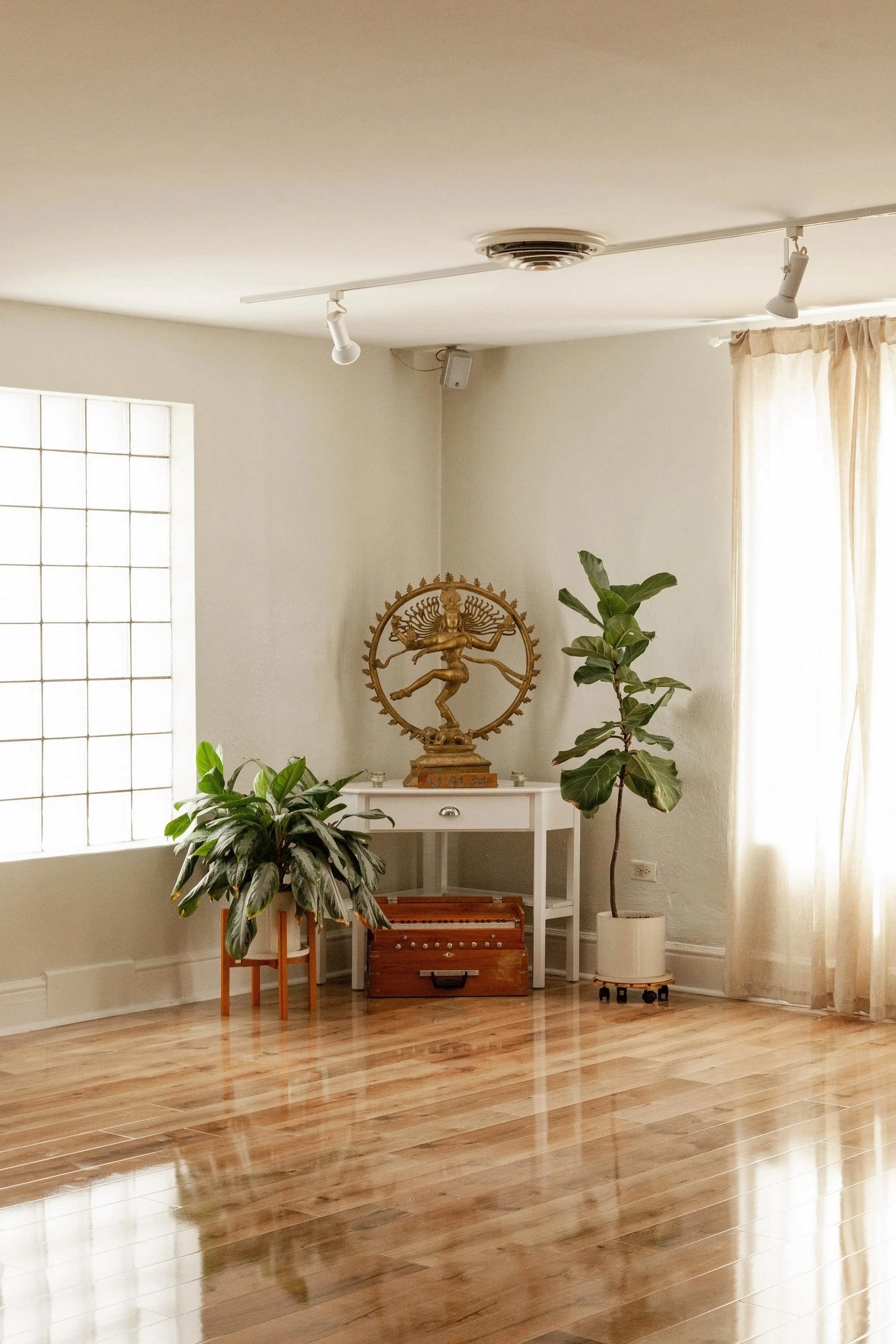 KC's Best Yoga Studio: Maya Yoga