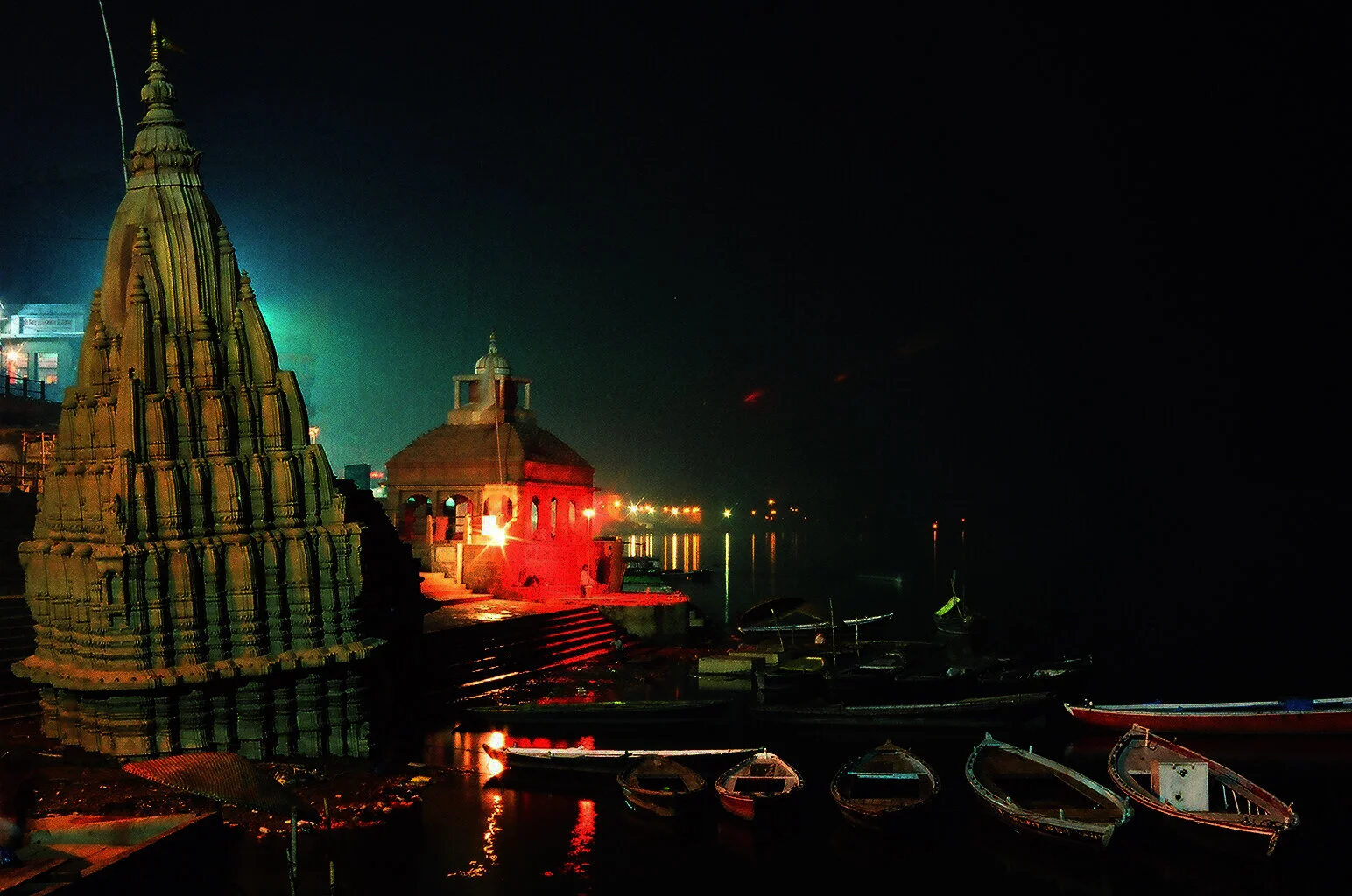 Theme—Varanasi, India—Womb of Faith — Dyutiman Mukhopadhyay Website