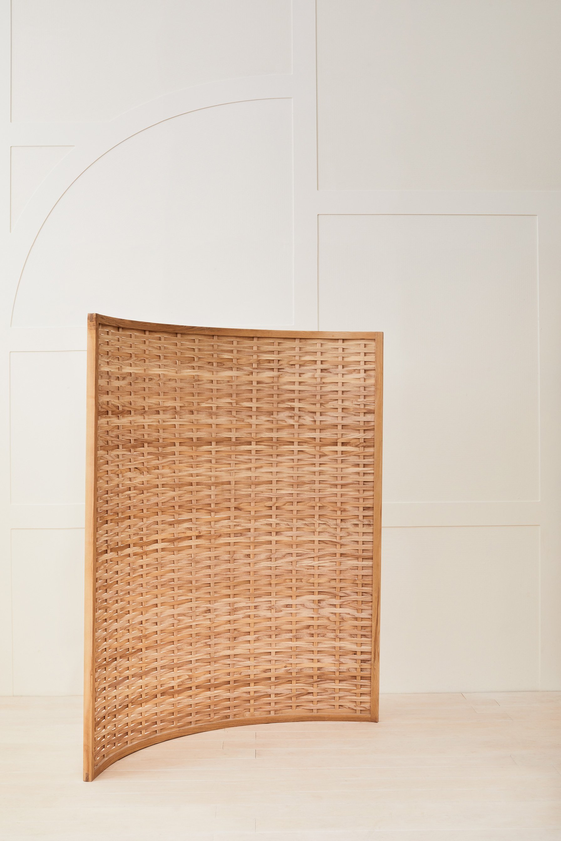 Bayleaf Woven Screen | Contemporary Home Furniture | Sebastian Cox