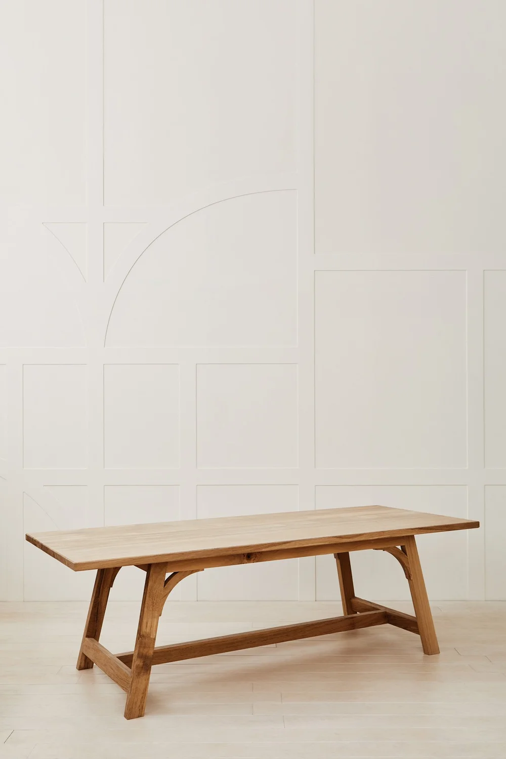 Tithe dining table | Sebastian Cox