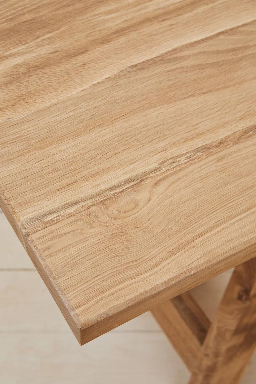 Tithe dining table | Sebastian Cox