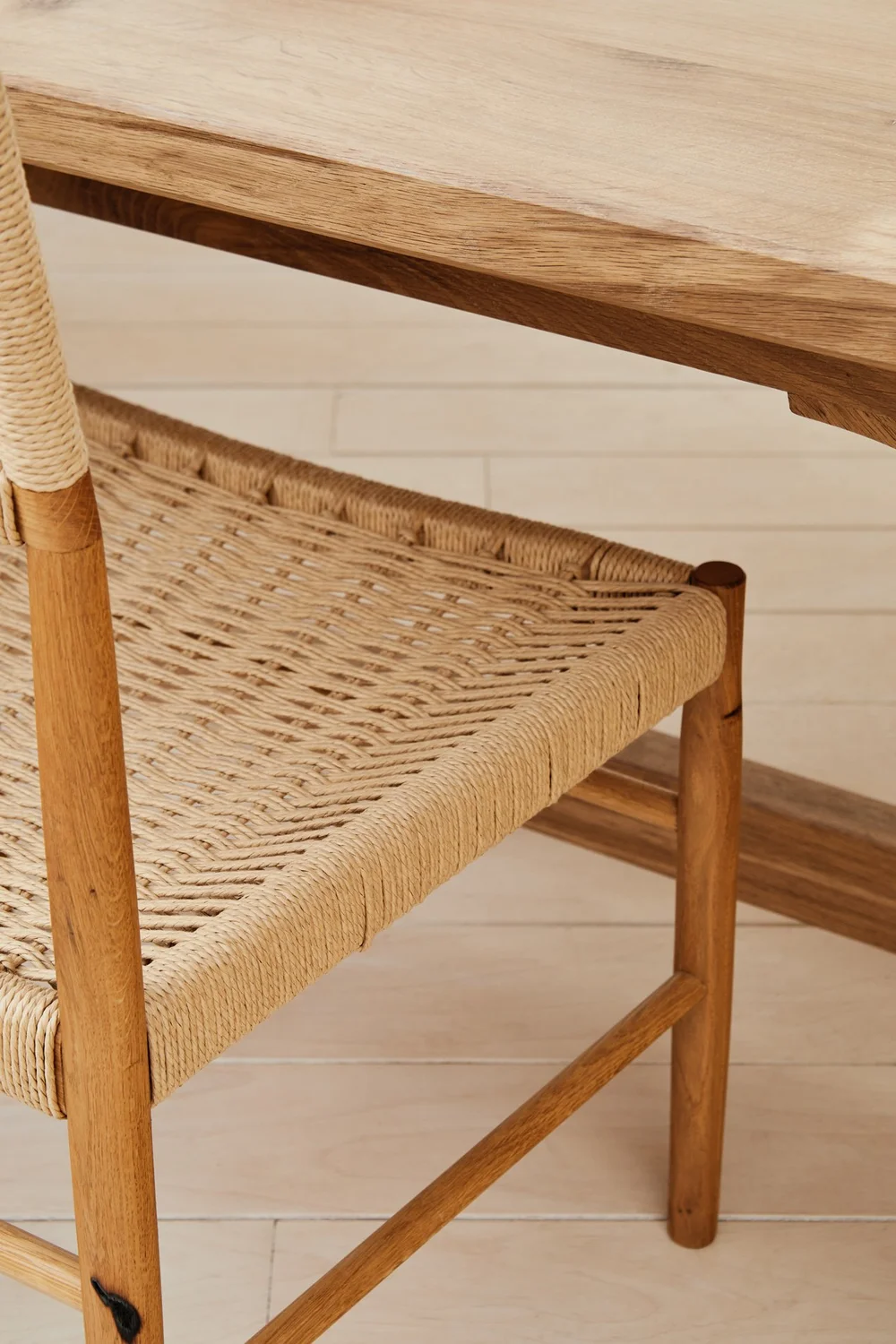 Tithe dining table | Sebastian Cox