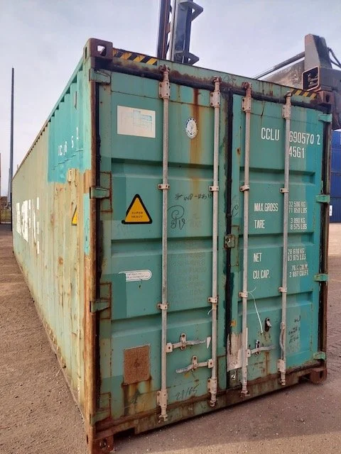 Q3 Shipping Container