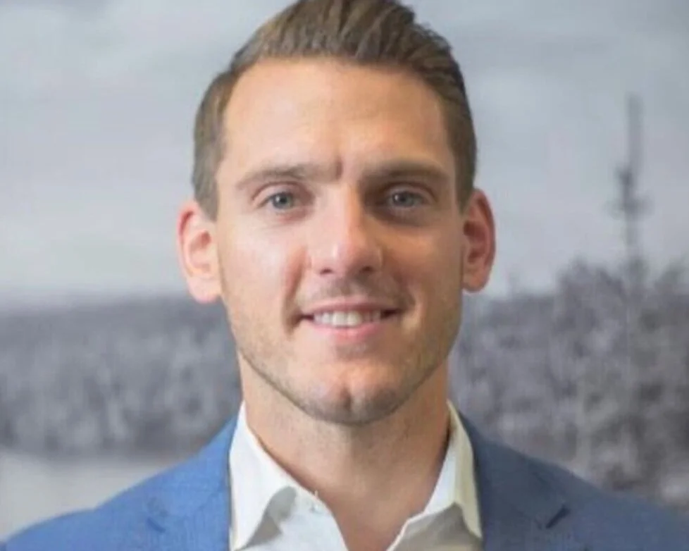 Daniel Colvin: From D1 Athlete and Army Captain to Fiat — Fiat Wealth ...