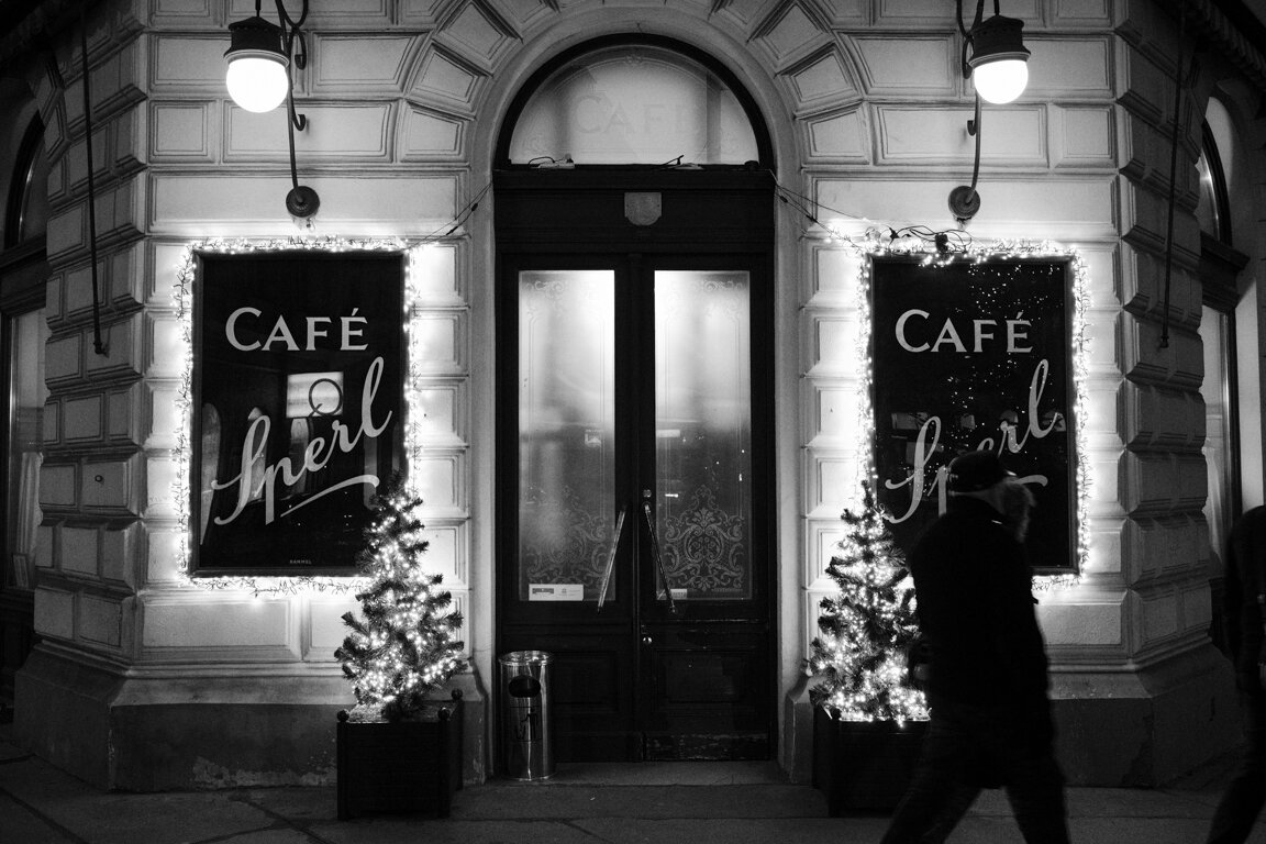 Cafe Sperl — Philip Bohle: Documentary Photographer