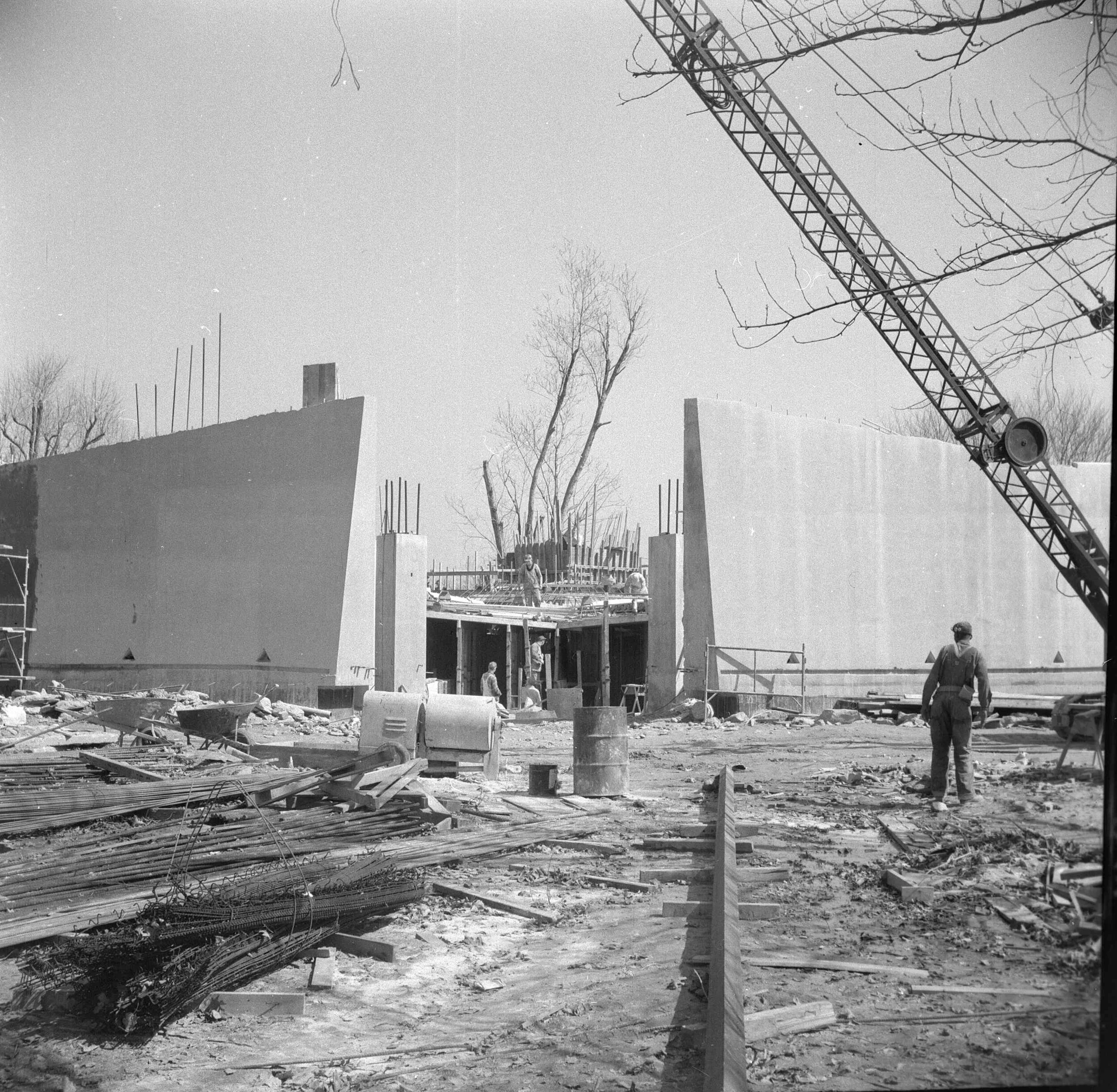 Gallery 3 — Beth Sholom Synagogue