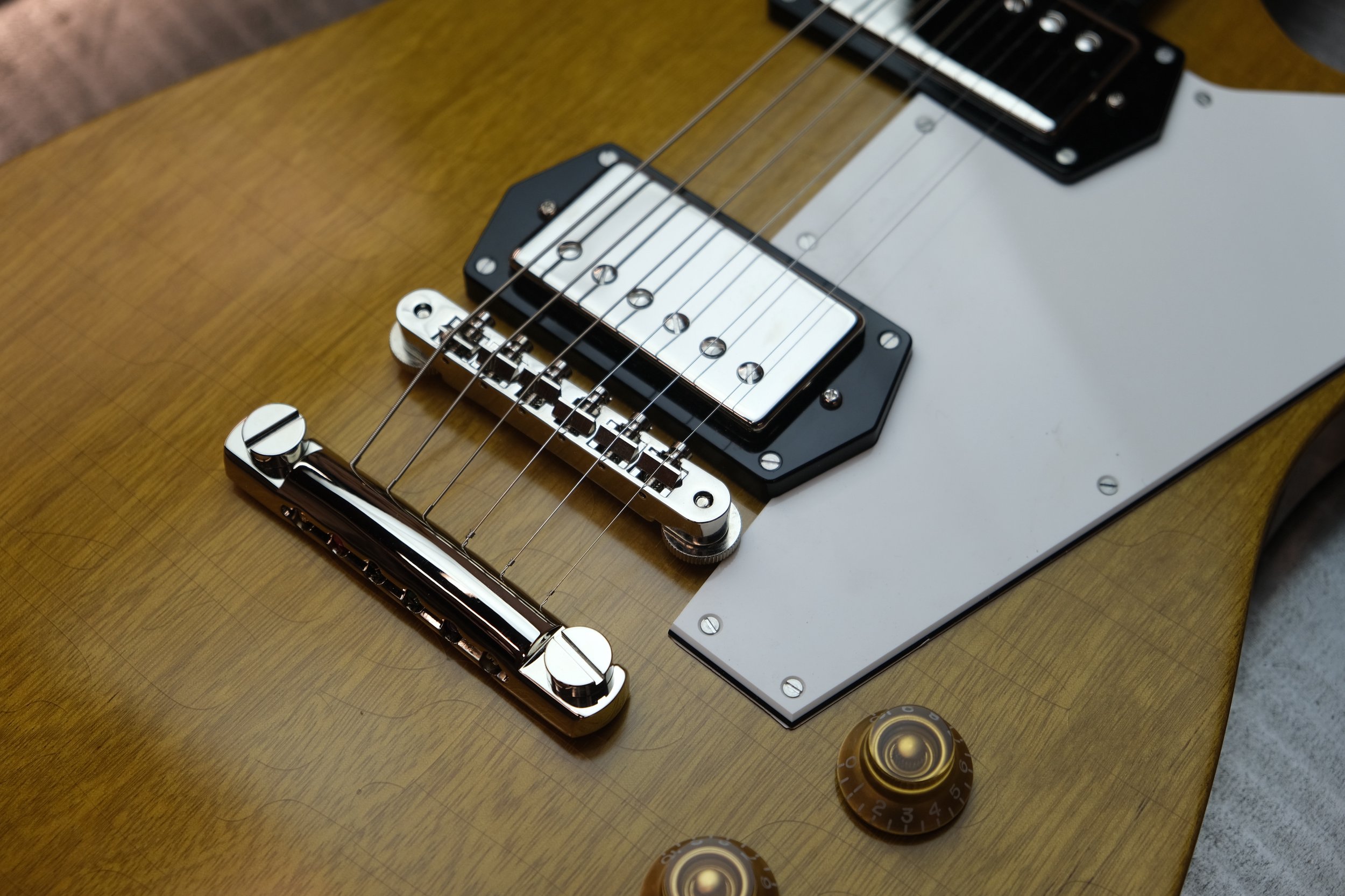 Korina - Arcade Model — Frank Brothers Guitar Company - Boutique guitars