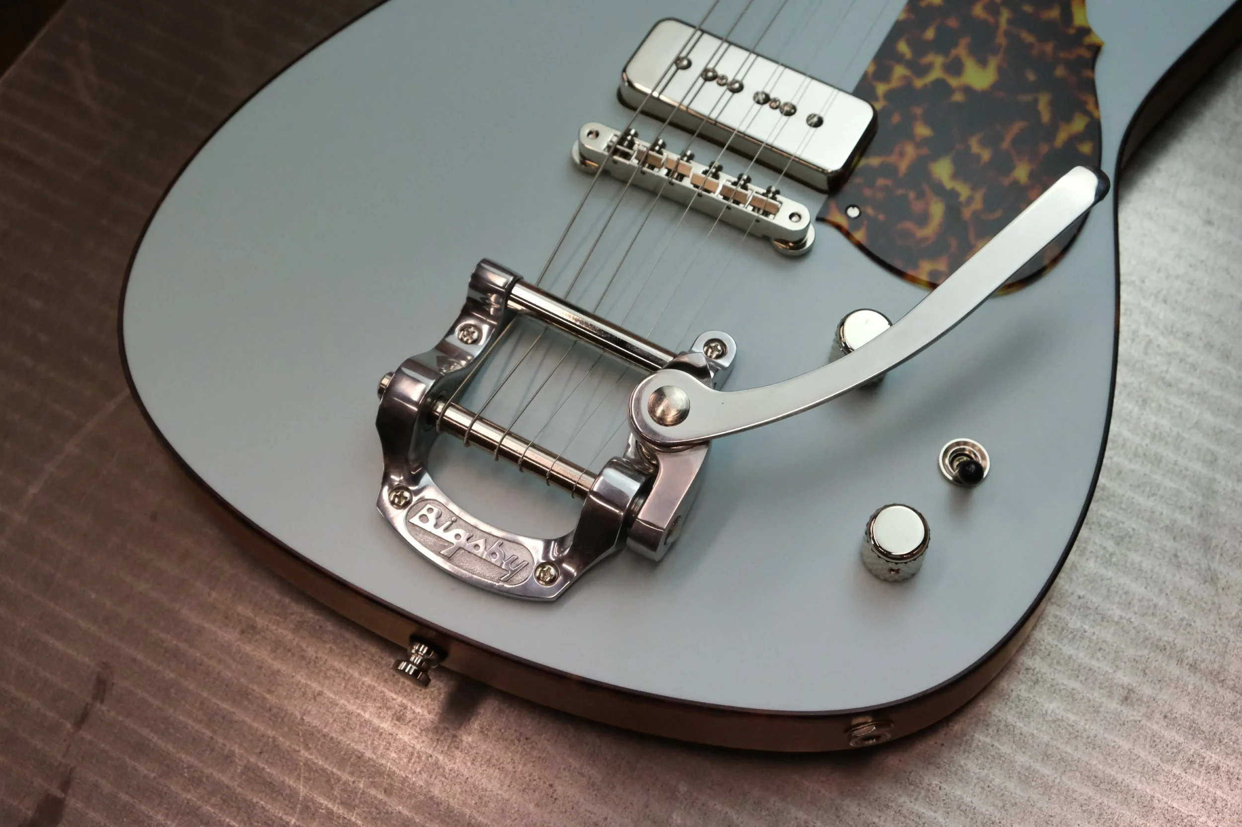 Vintage Orange - Arcade Model — Frank Brothers Guitar Company ...