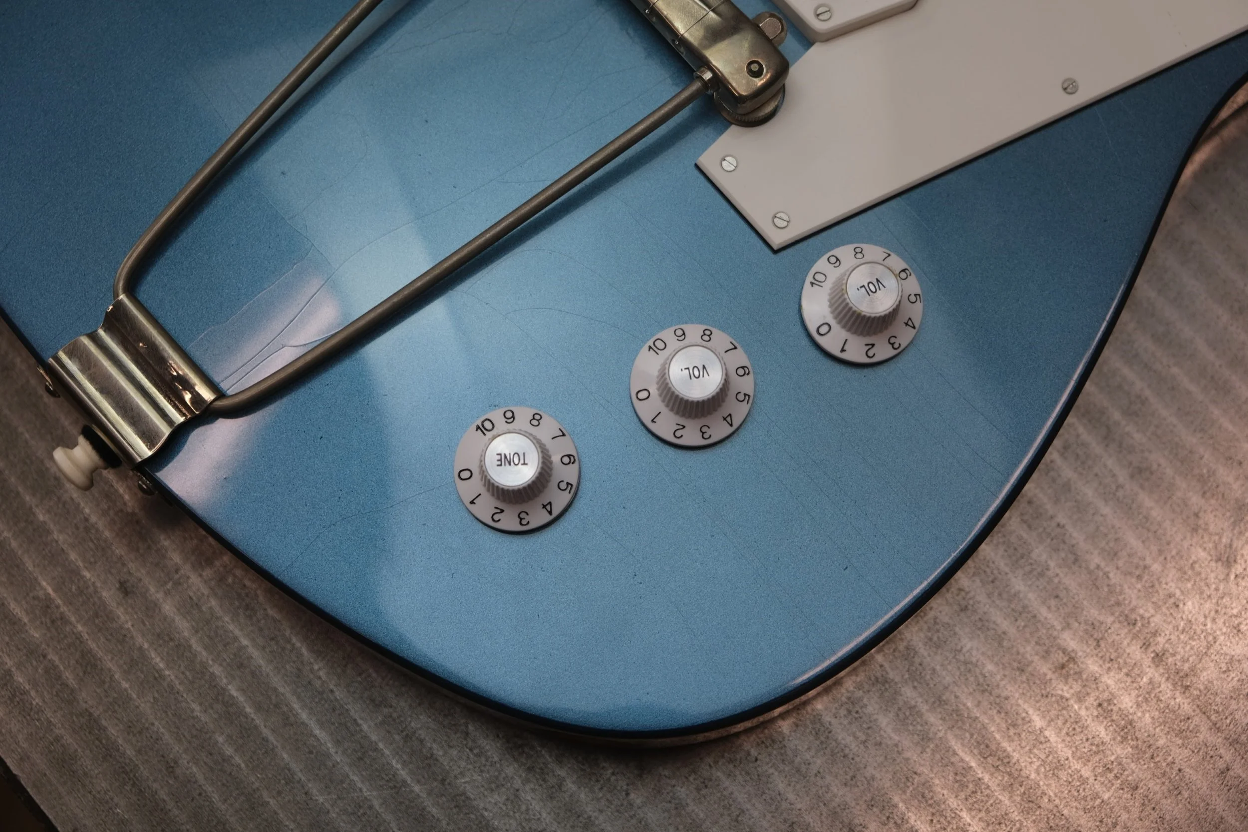 Shell Pink - Arcade Model — Frank Brothers Guitar Company - Boutique ...