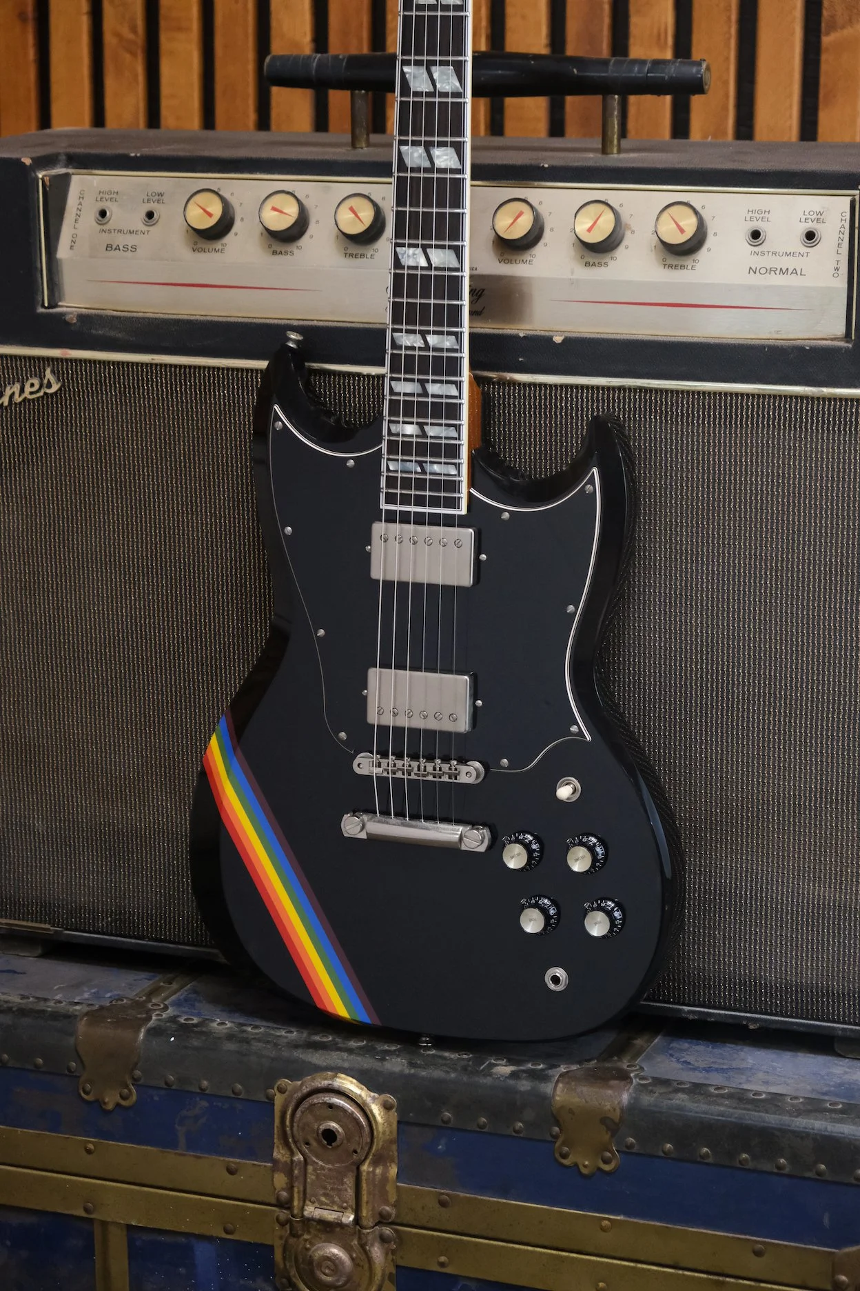 Leandra Earl — Frank Brothers Guitar Company - Boutique guitars