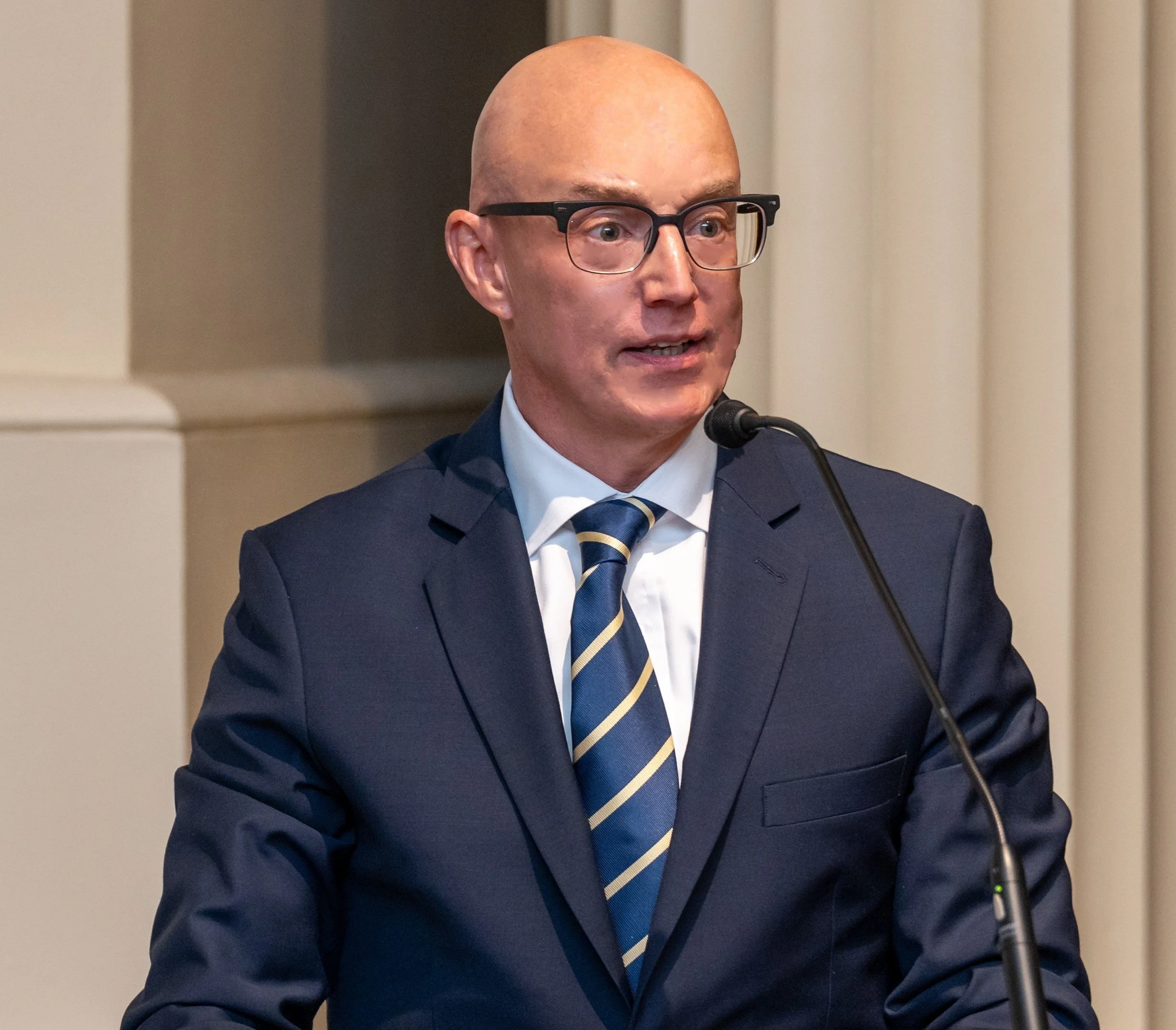 Author — Rothaermel, Strategic Management, 6e