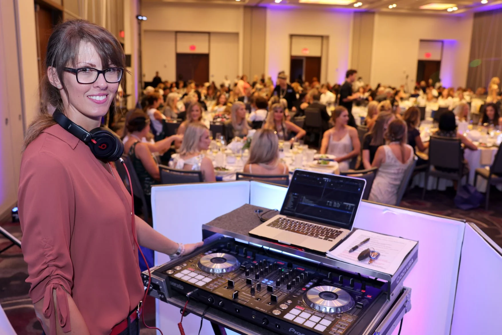 DJ LIRA