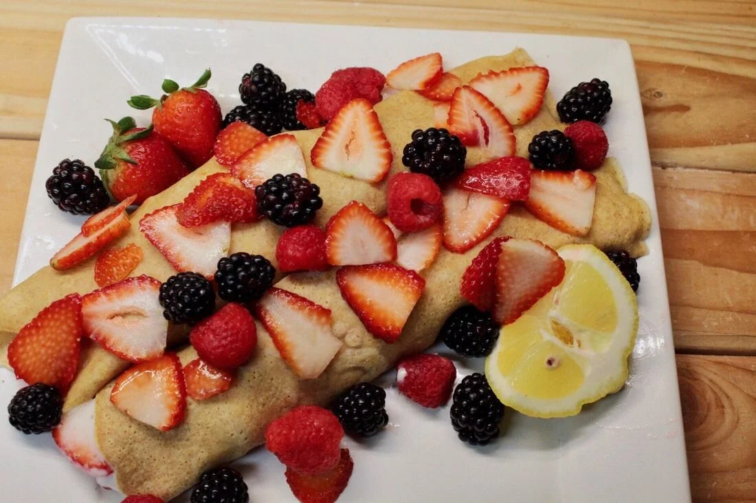 Healthy Mixed Berry Crepes — Maddie Castellano