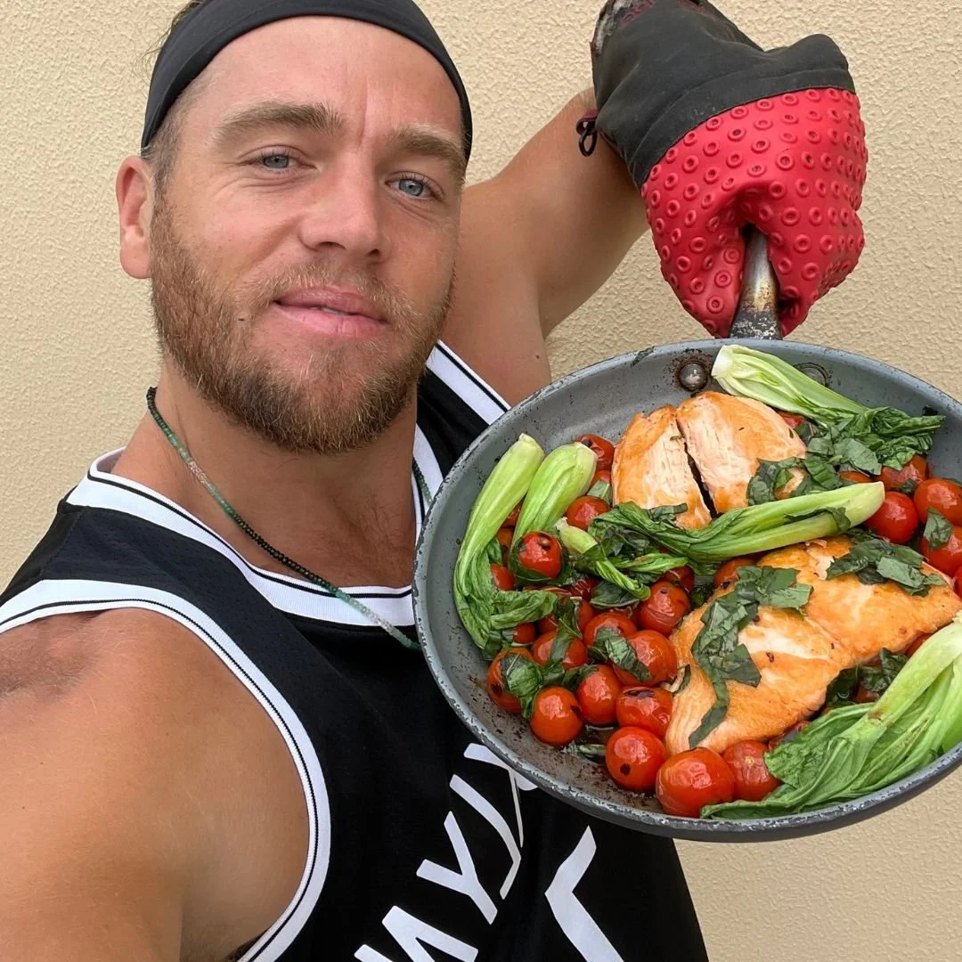 One-pan Wild Salmon Recipe | Easy & Quick - Live Vitae