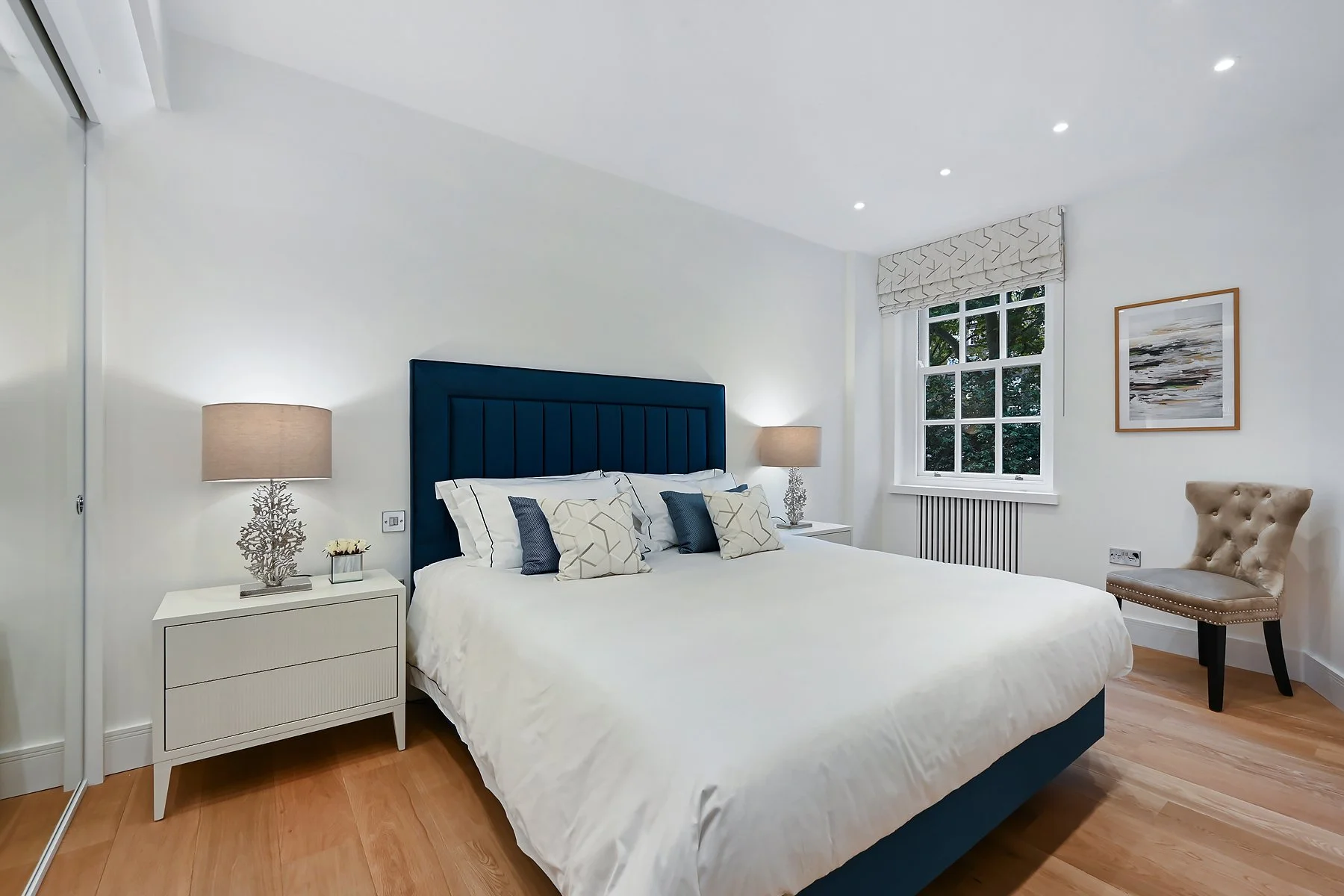 1 Lowndes Square, Knightsbridge — ILES PRIME PROPERTY