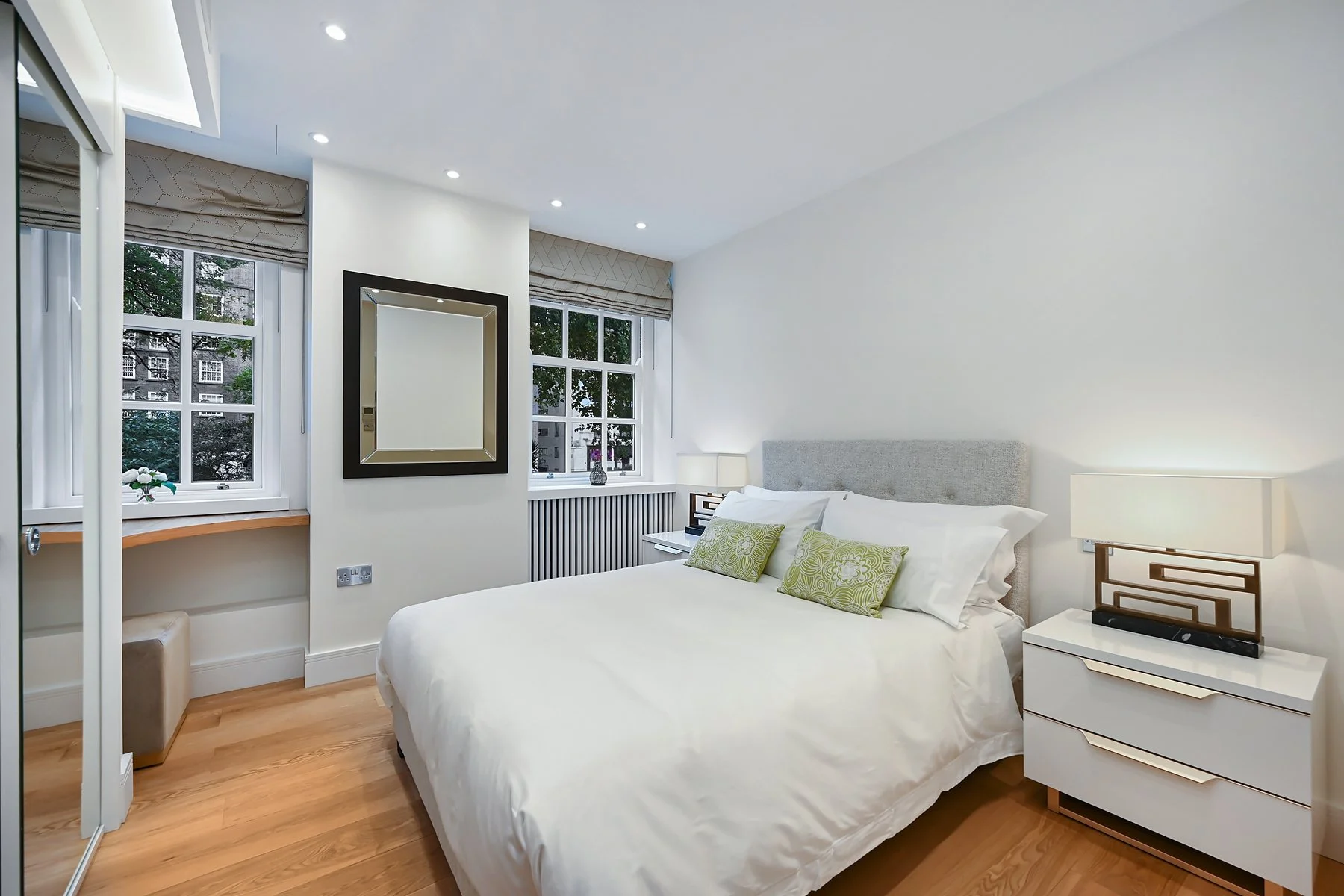 1 Lowndes Square, Knightsbridge — ILES PRIME PROPERTY