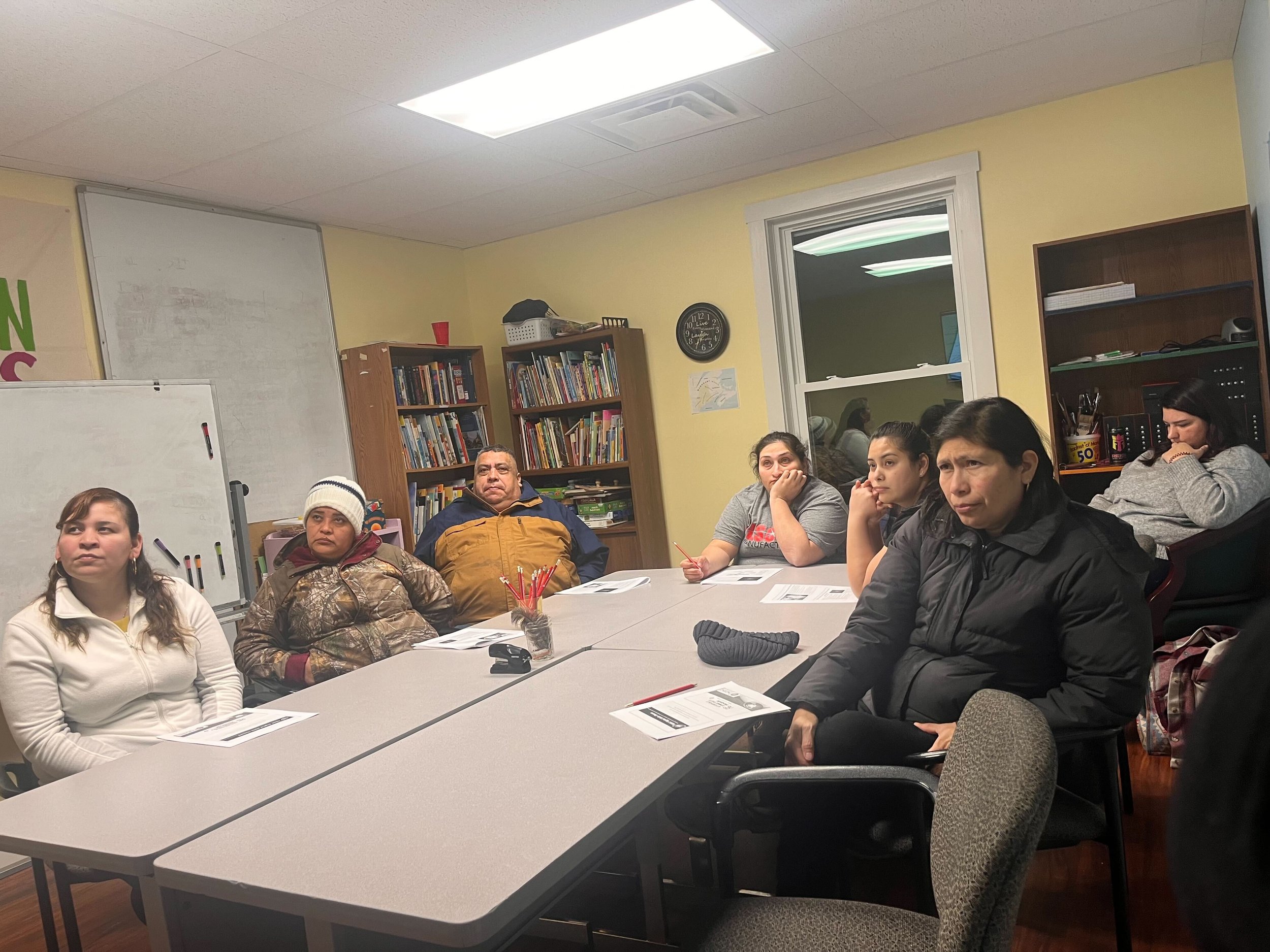 Advancing Digital Equity — Mano en Mano