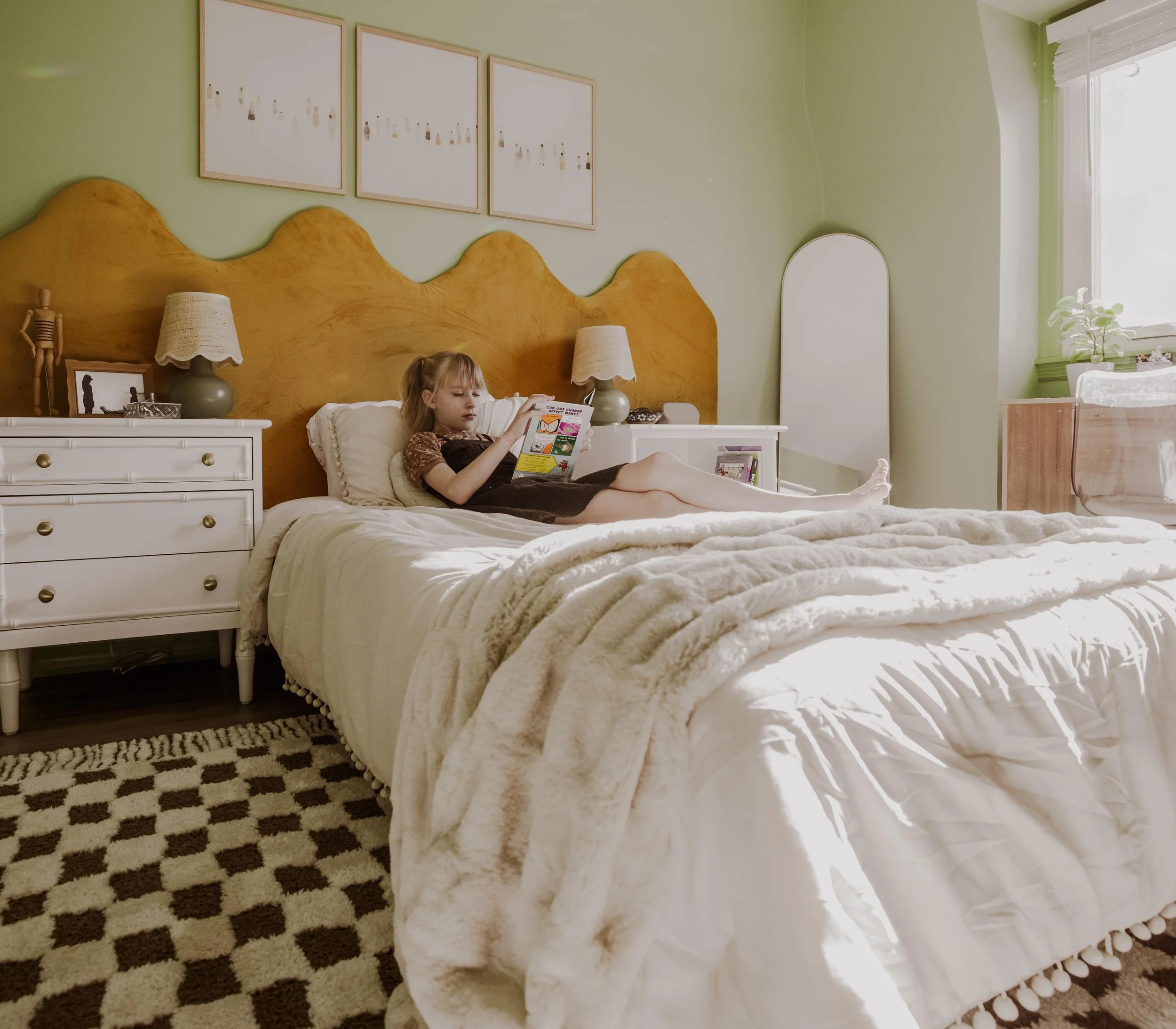 From Kid to Tween: Girl’s Bedroom Makeover Reveal — Olive & June Home ...