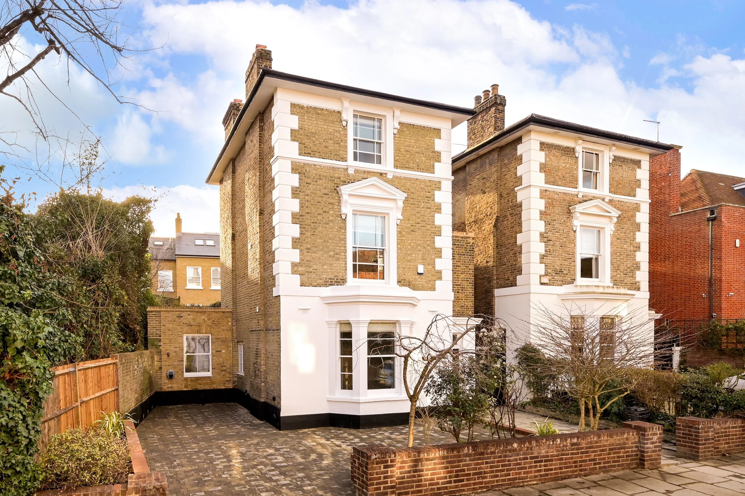 10 Acacia Place NW8 — Eyre Estate