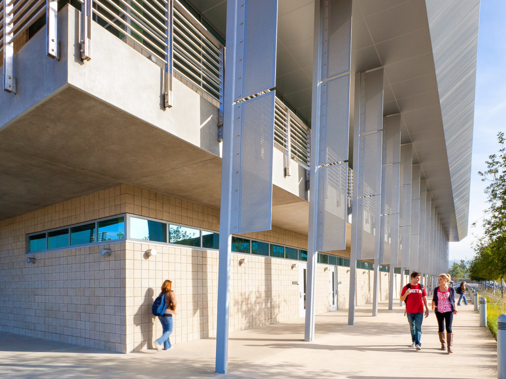 GIVING TO SCC — SCC Foundation