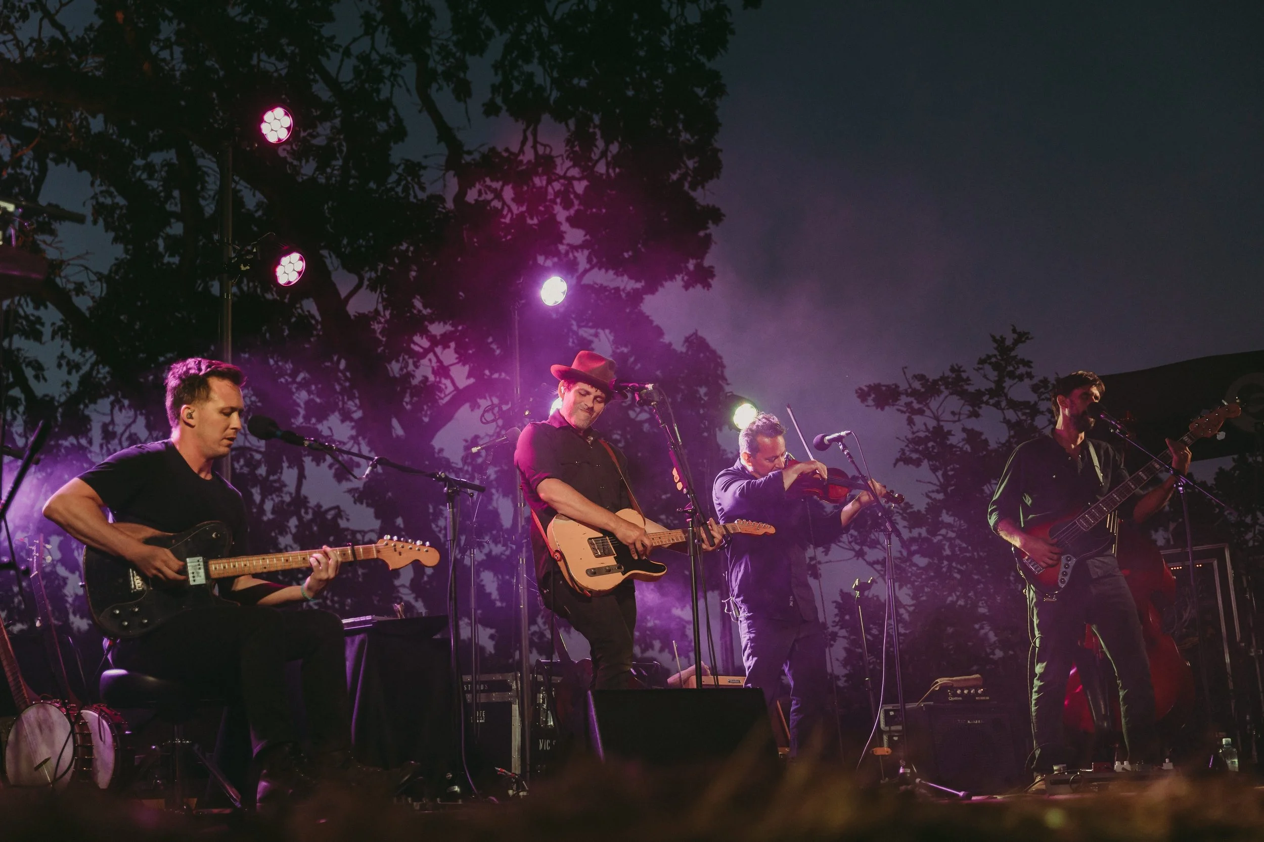 live-music0 | Topaz Farm