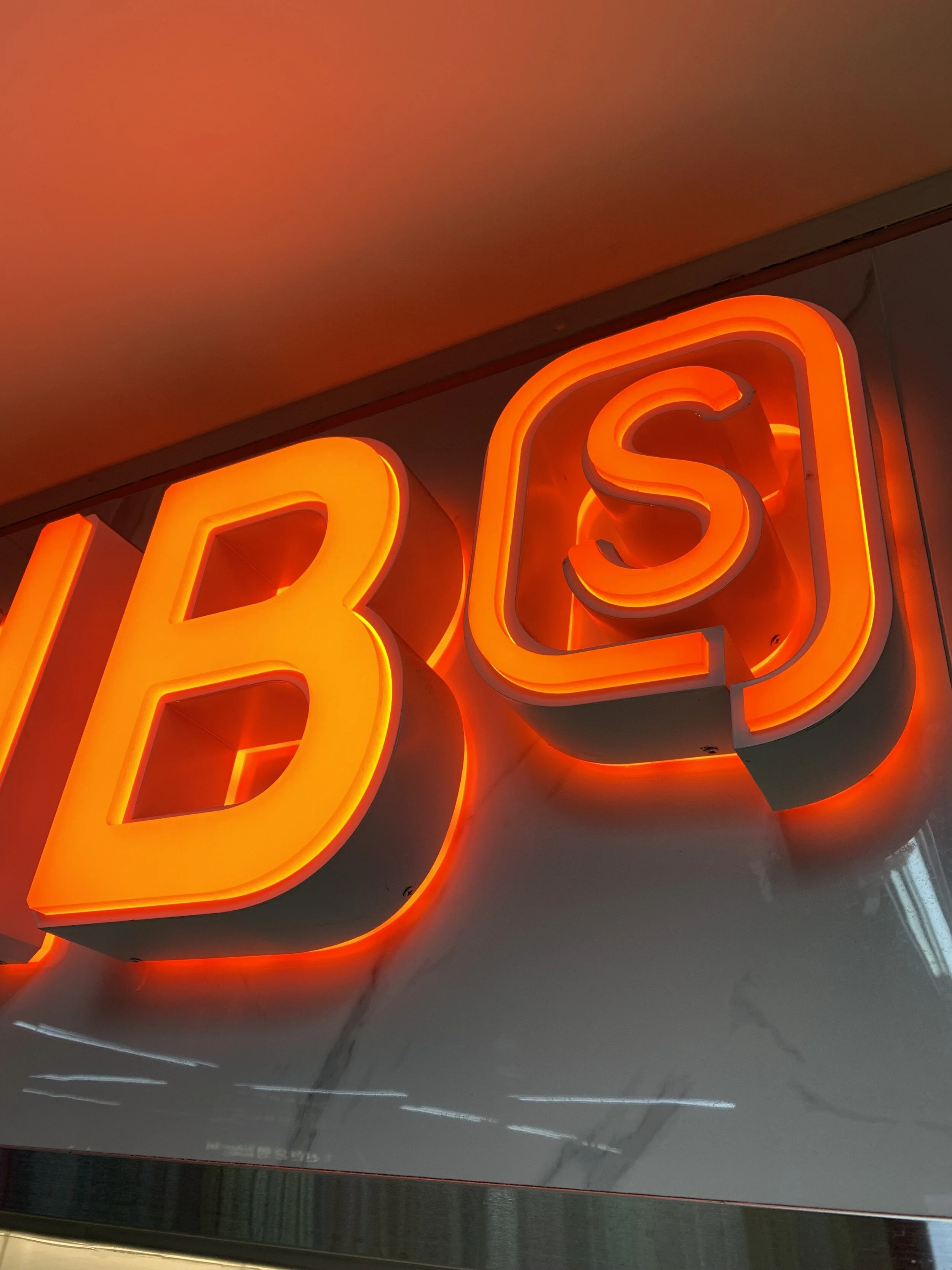 Backlit & Illuminated Signs San Francisco & Marin | Davis Sign Co