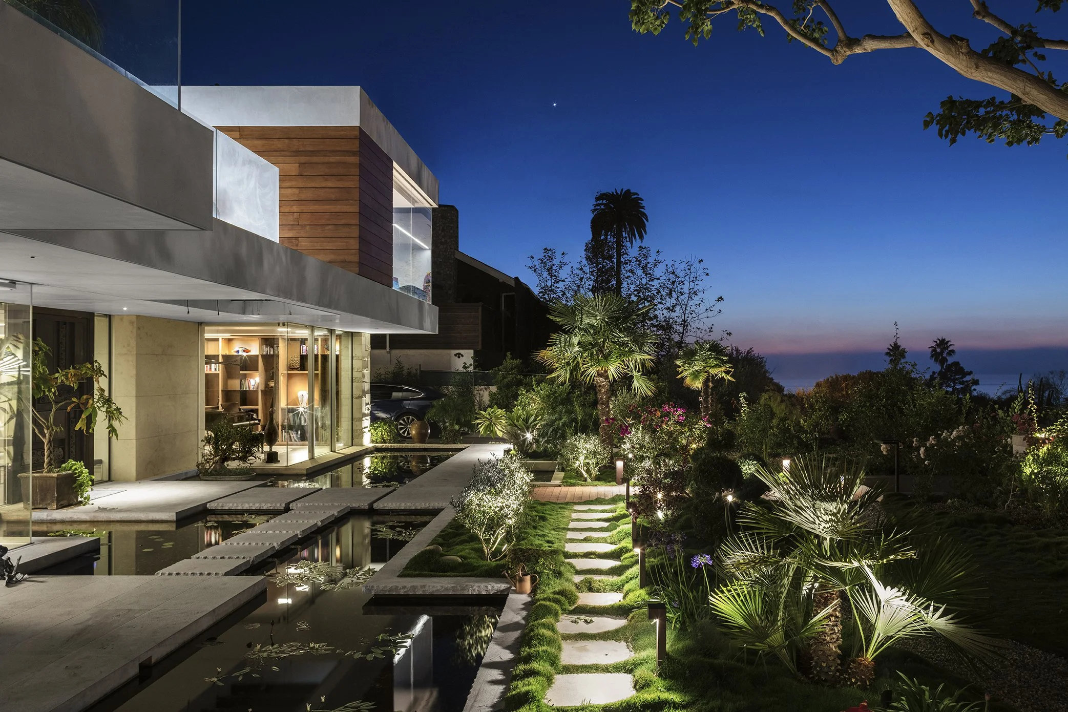 Creating Coral House, a Modern Family Home in Santa Monica, California ...