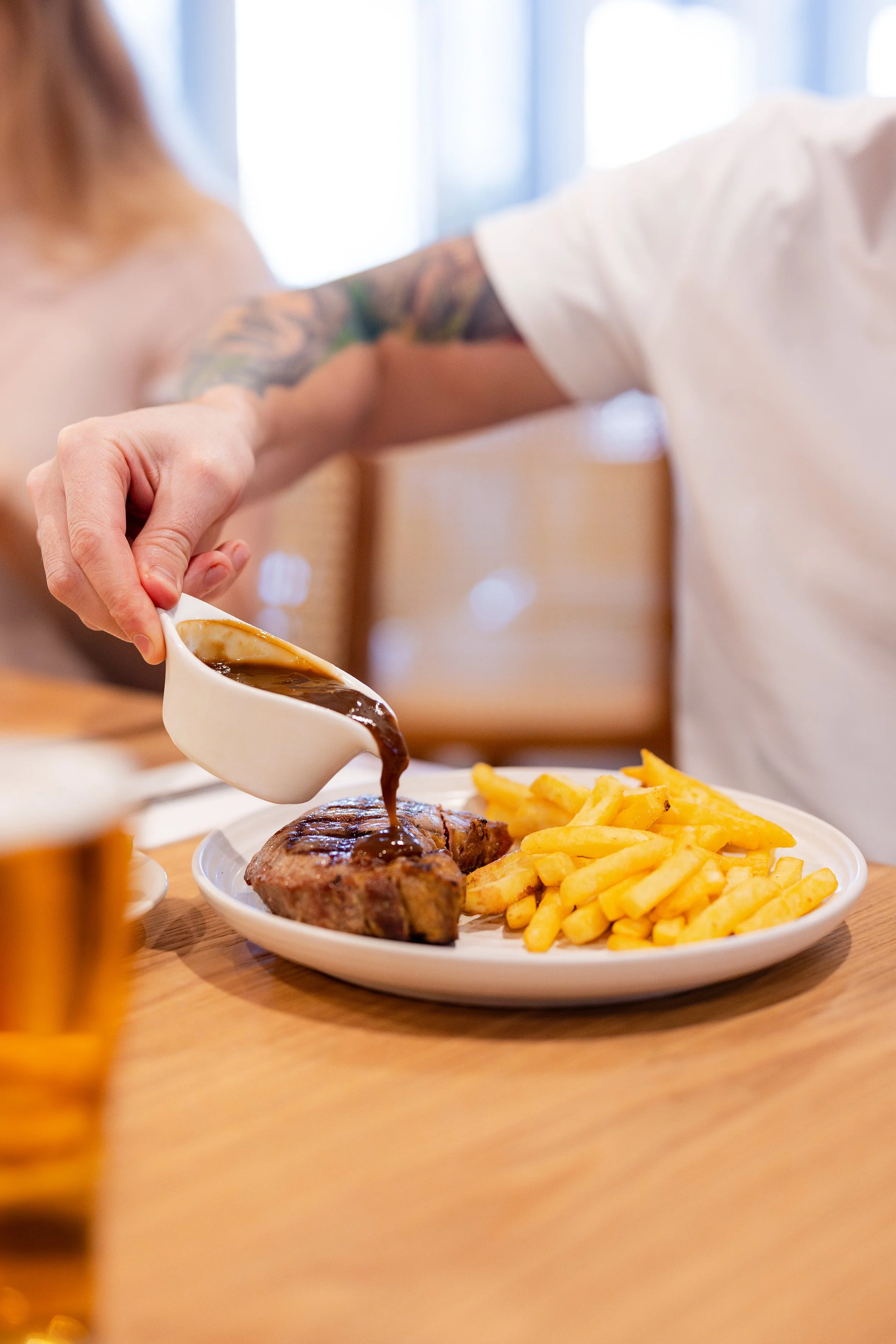 What's On — Midway Tavern